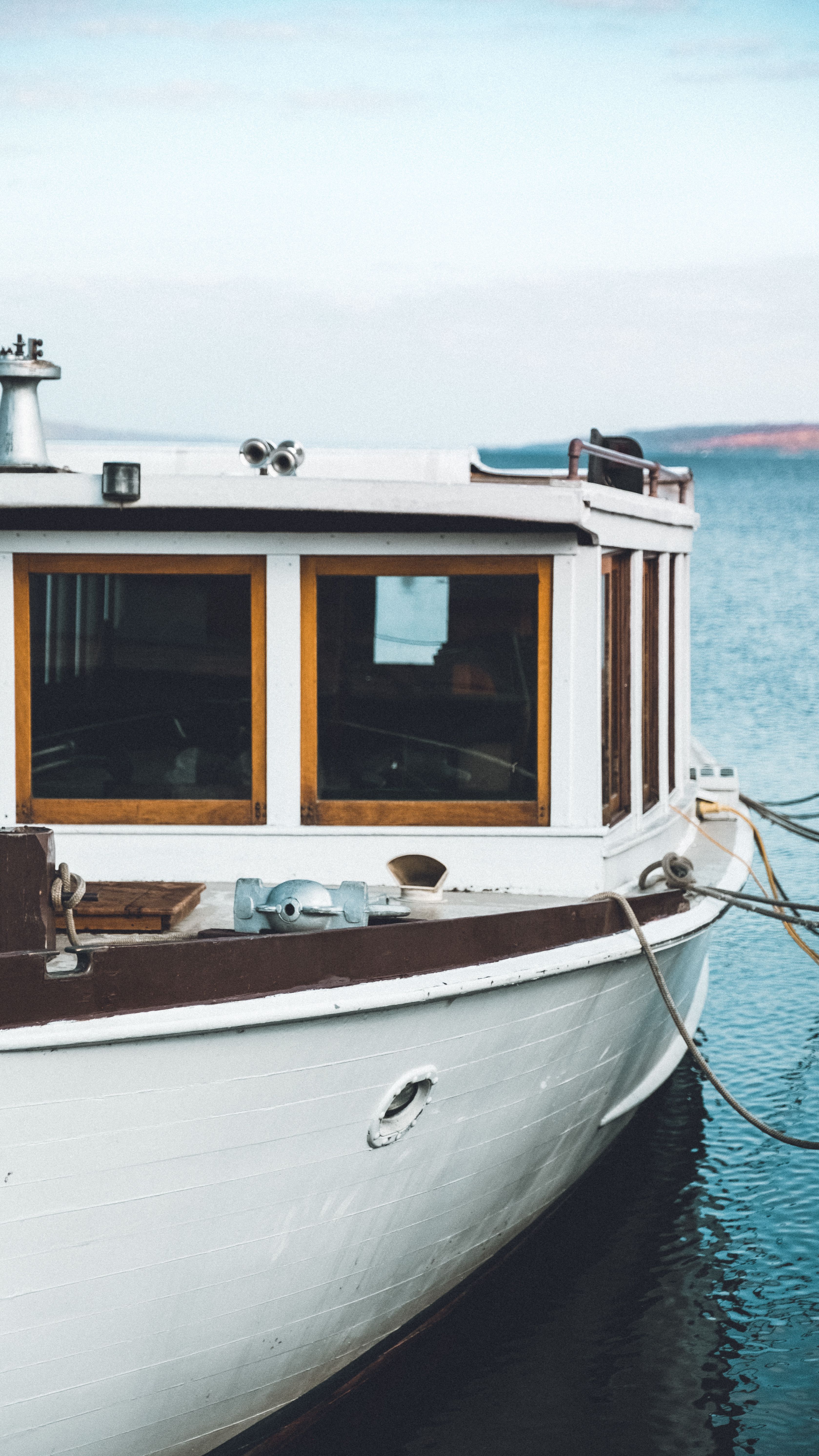 A White Boat on the Sea · Free Stock Photo