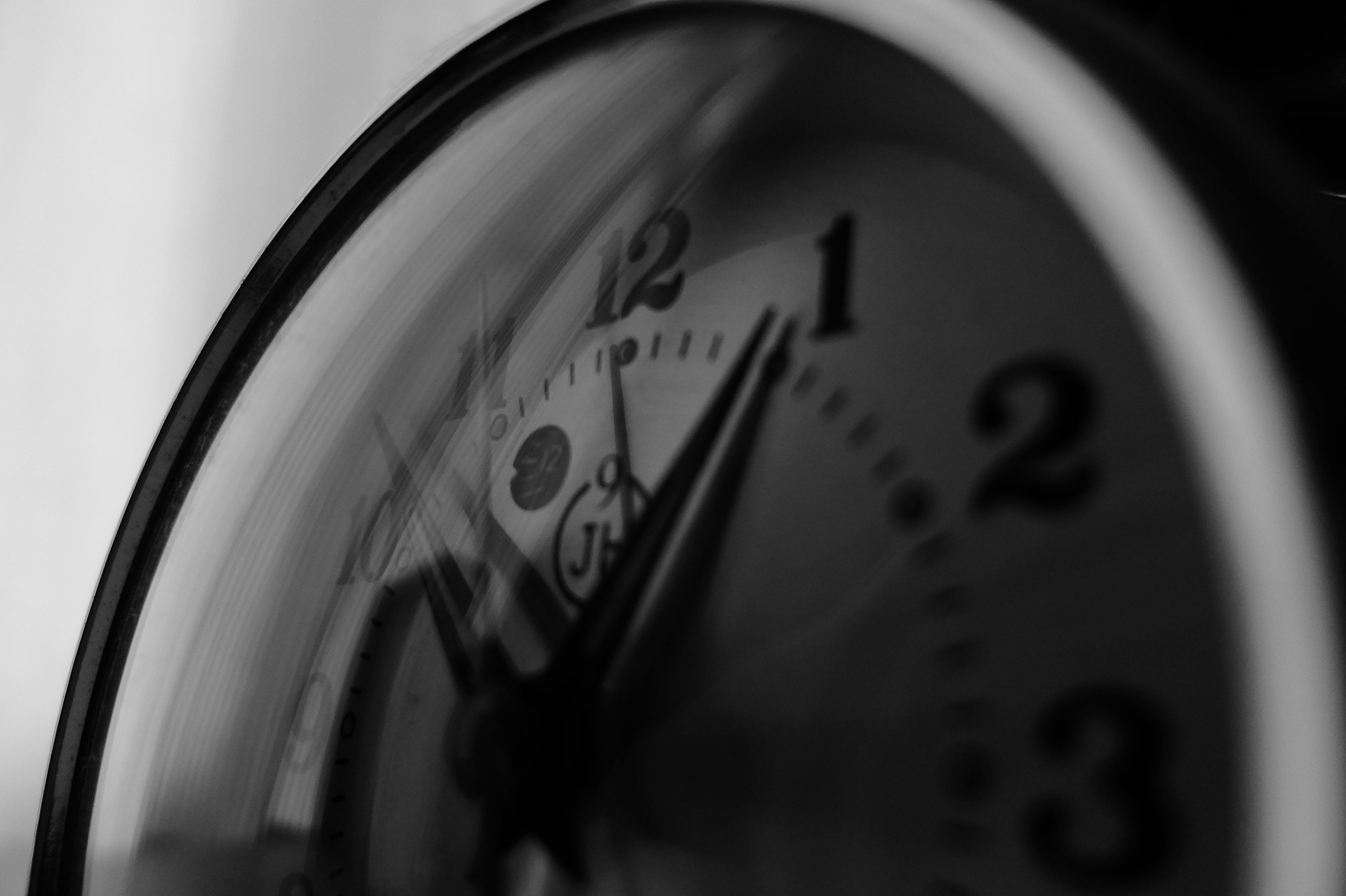 Grayscale Photo of a Clock · Free Stock Photo