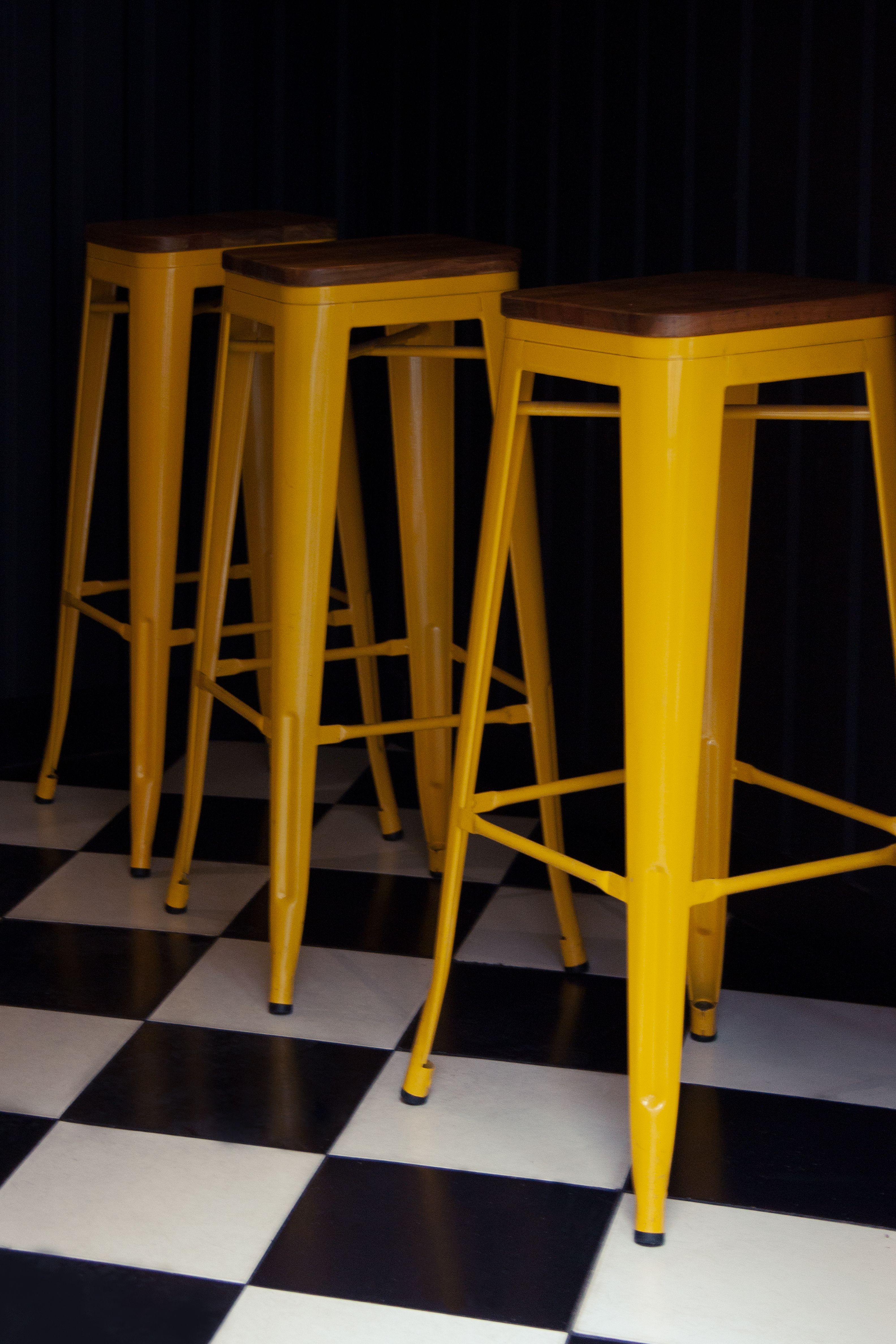 White Round Table and Bar Stools · Free Stock Photo