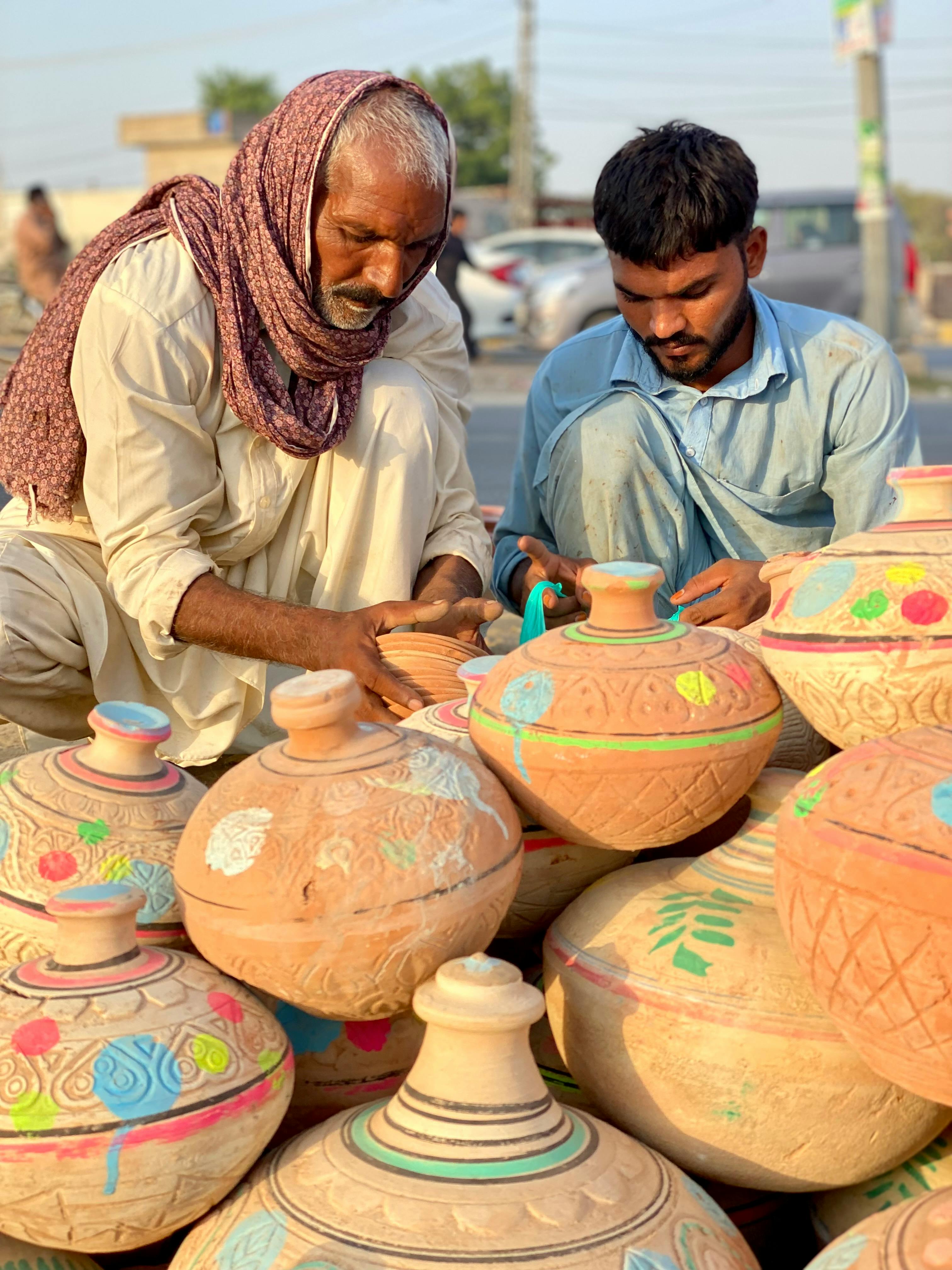 3.687+ Fotos y Imágenes de Artesanos Gratis · Banco de Fotos Gratis