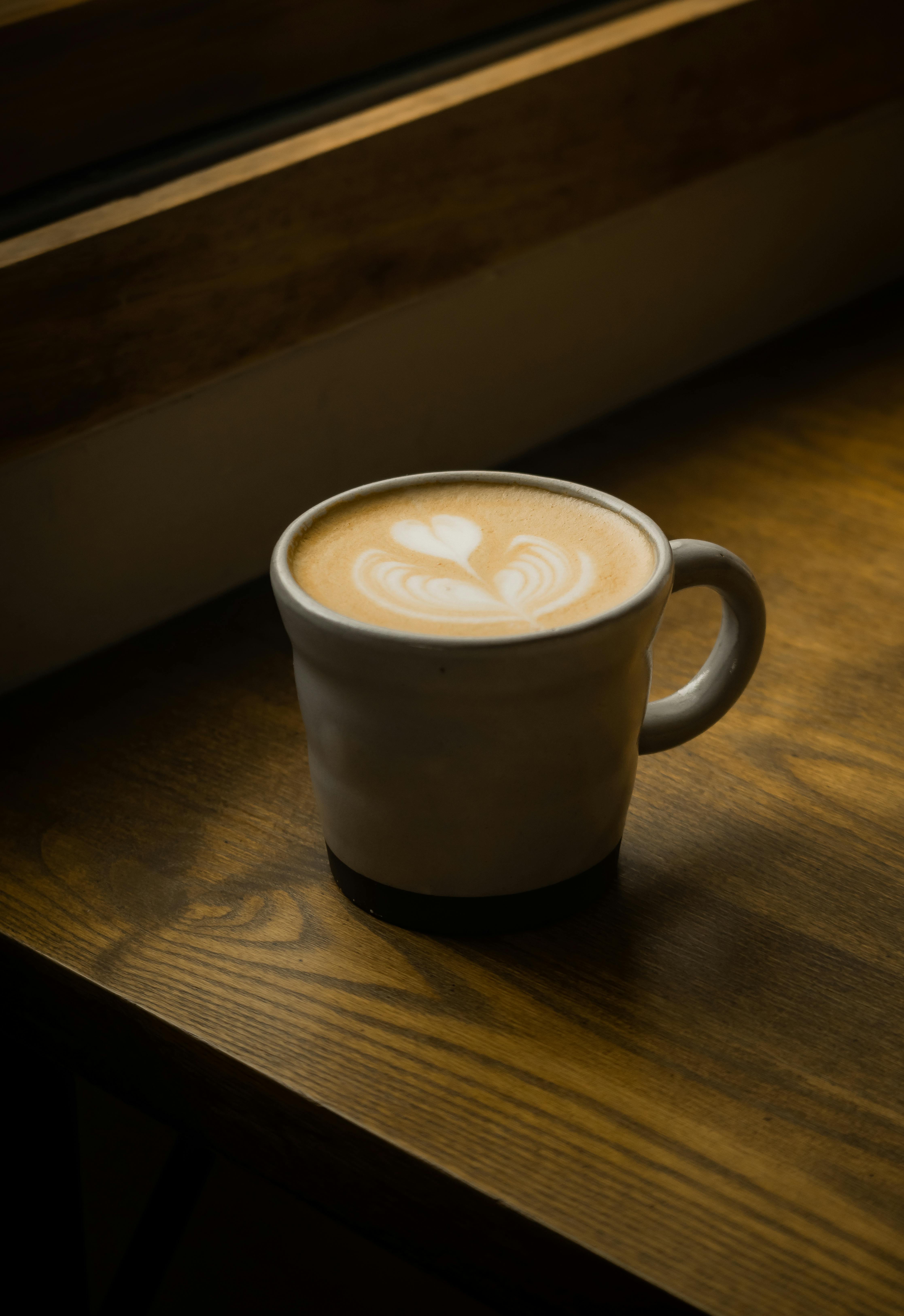 Close-Up Photo of a Latte in a Cup · Free Stock Photo