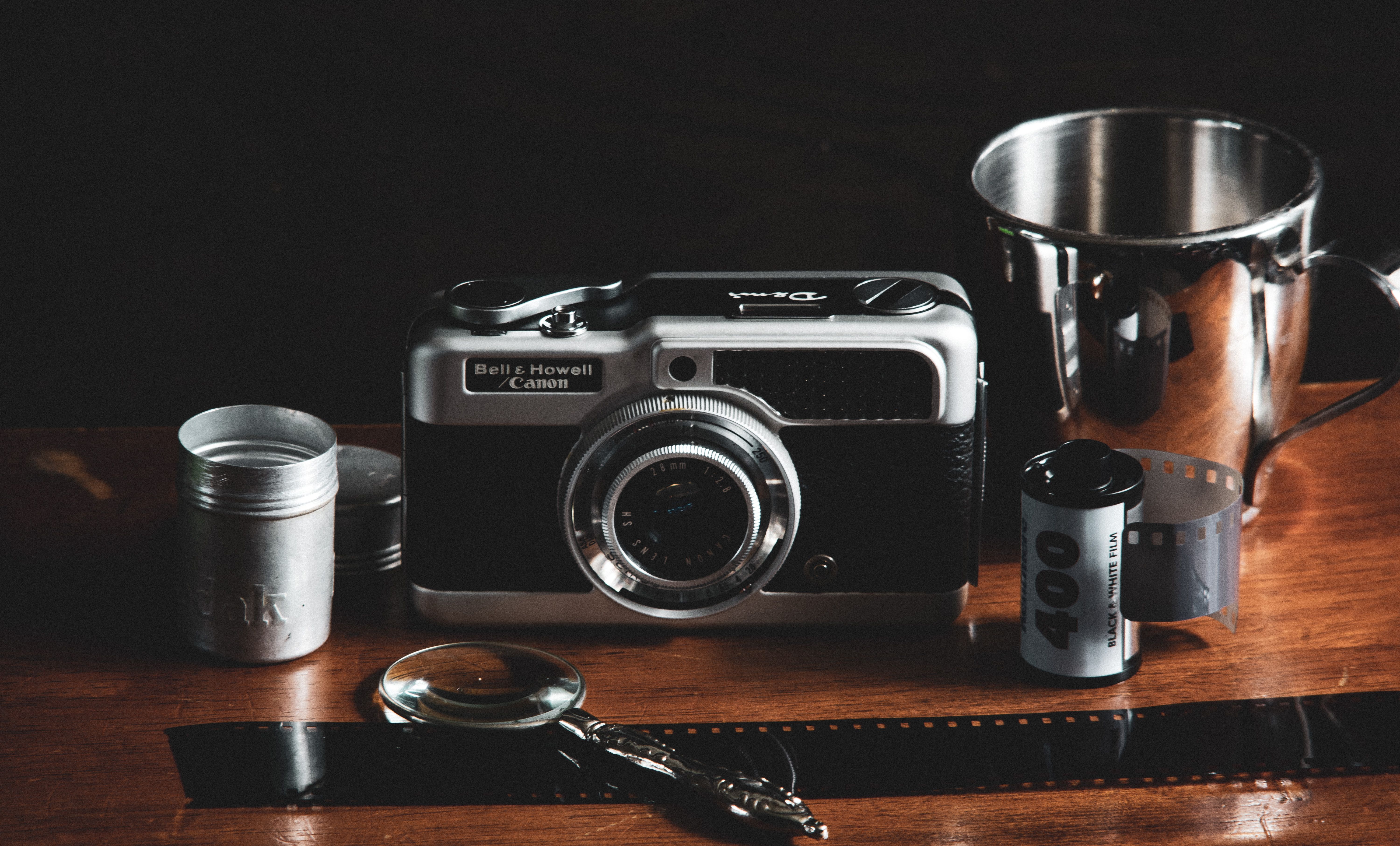 Close-Up Shot of an Analog Camera · Free Stock Photo