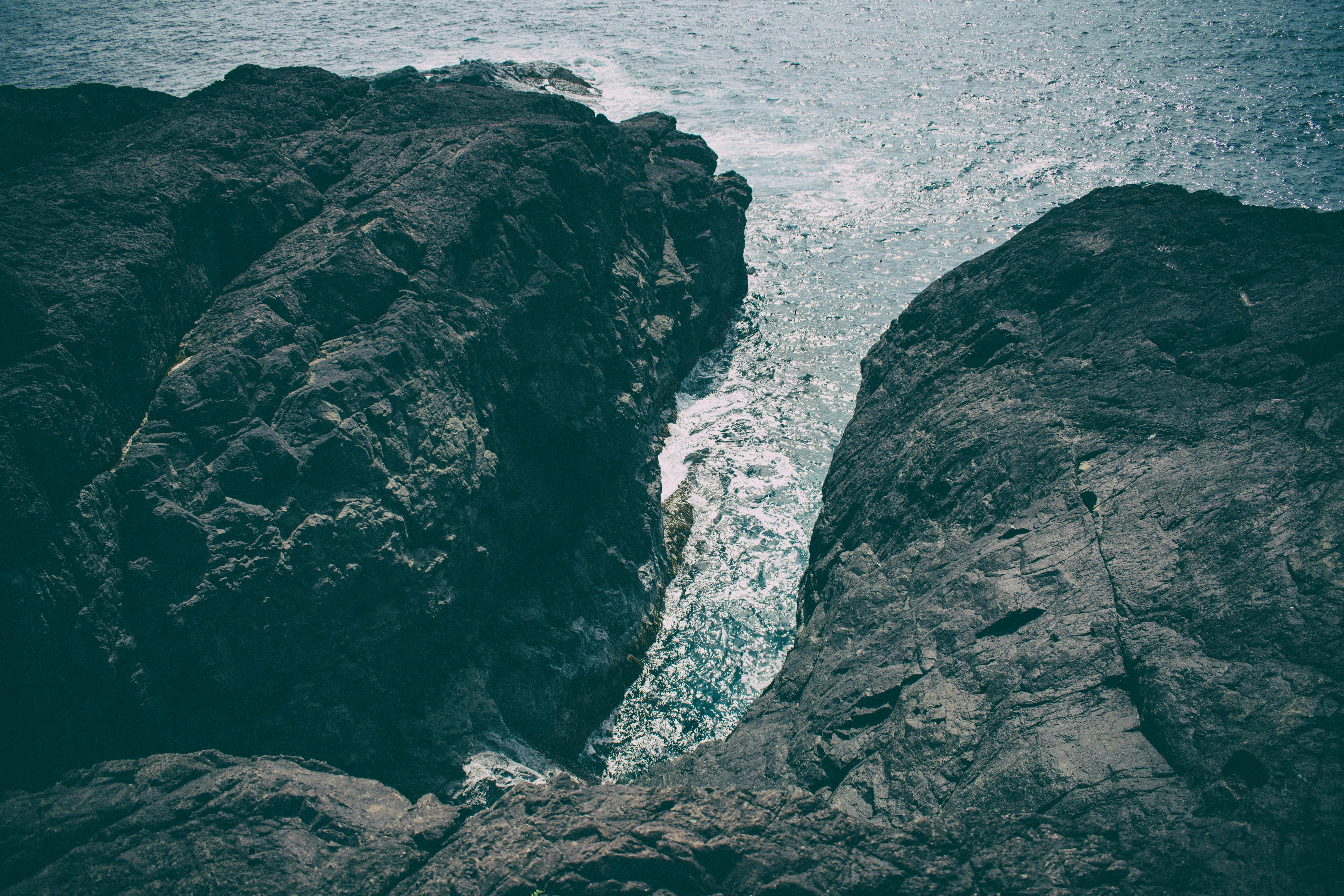 Bird's Eye View of Cliff over Cove · Free Stock Photo