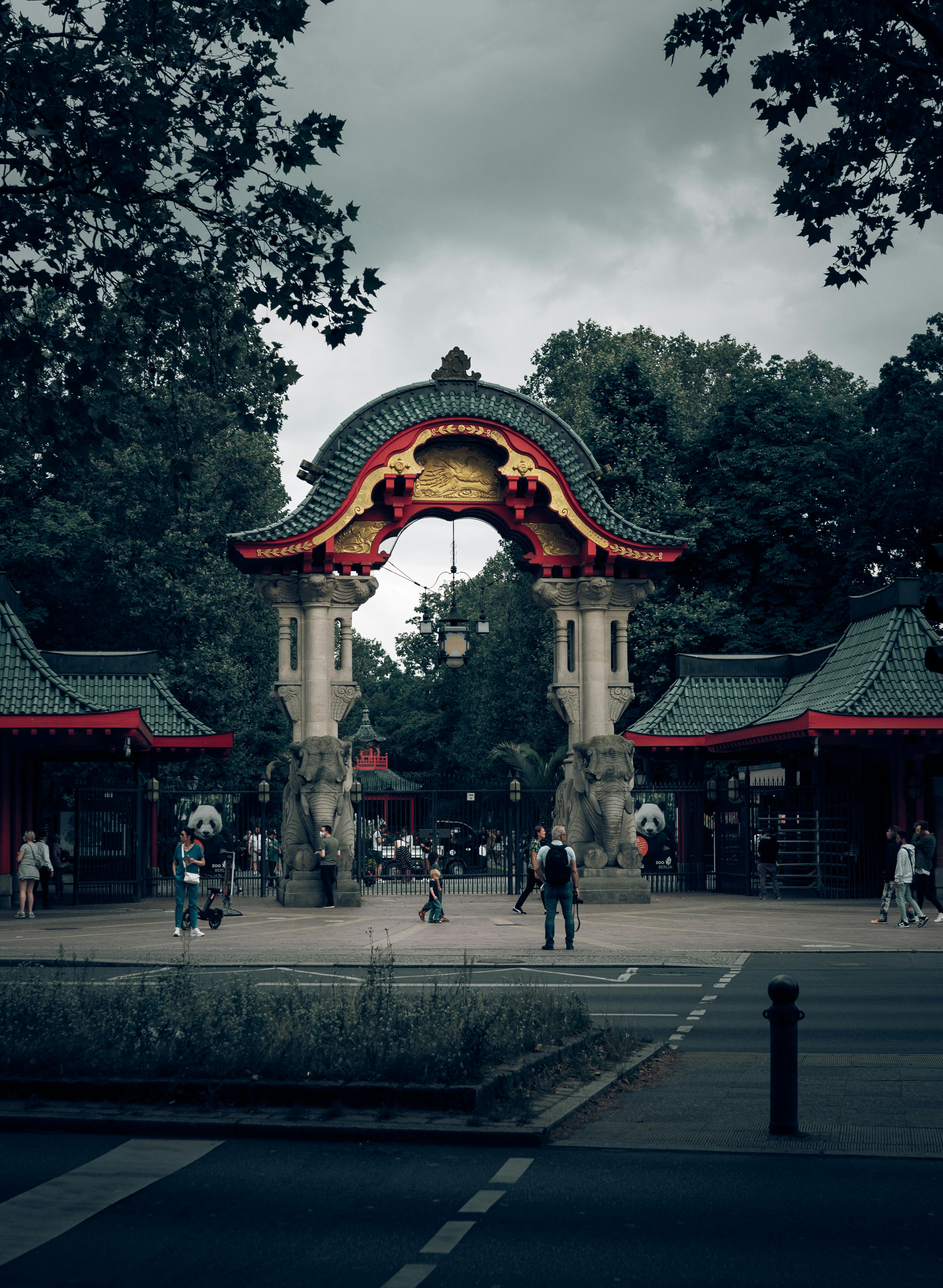 Zoo Entrance Gates Photos, Download The BEST Free Zoo Entrance Gates ...