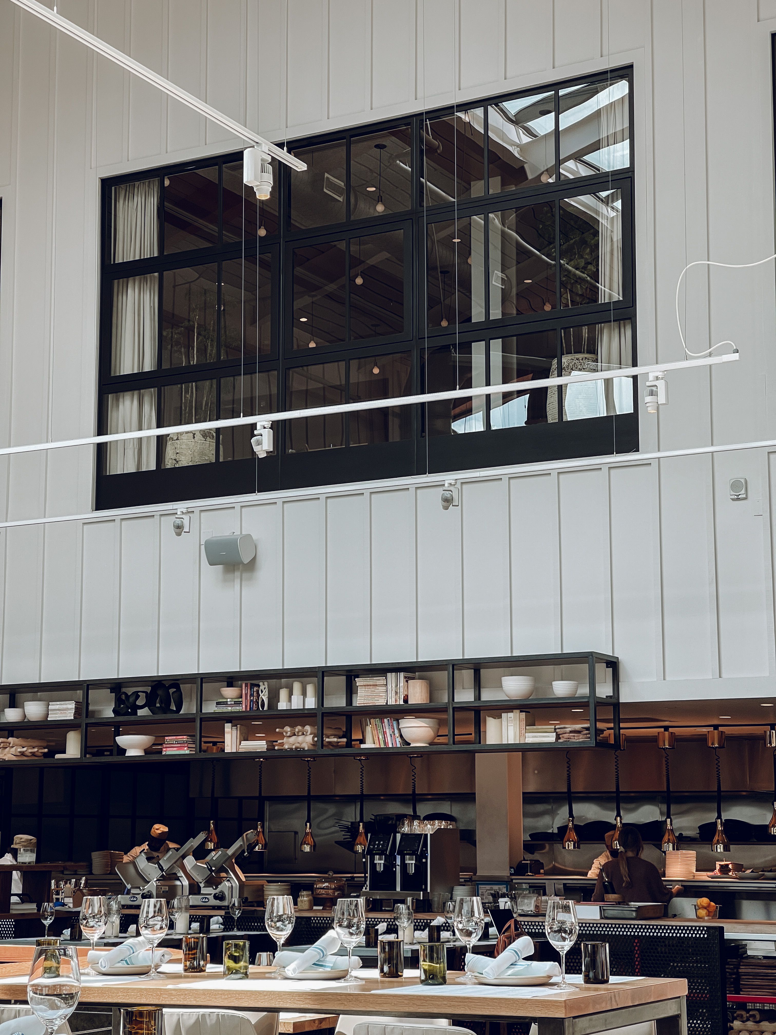 Kitchen in Modern Restaurant · Free Stock Photo
