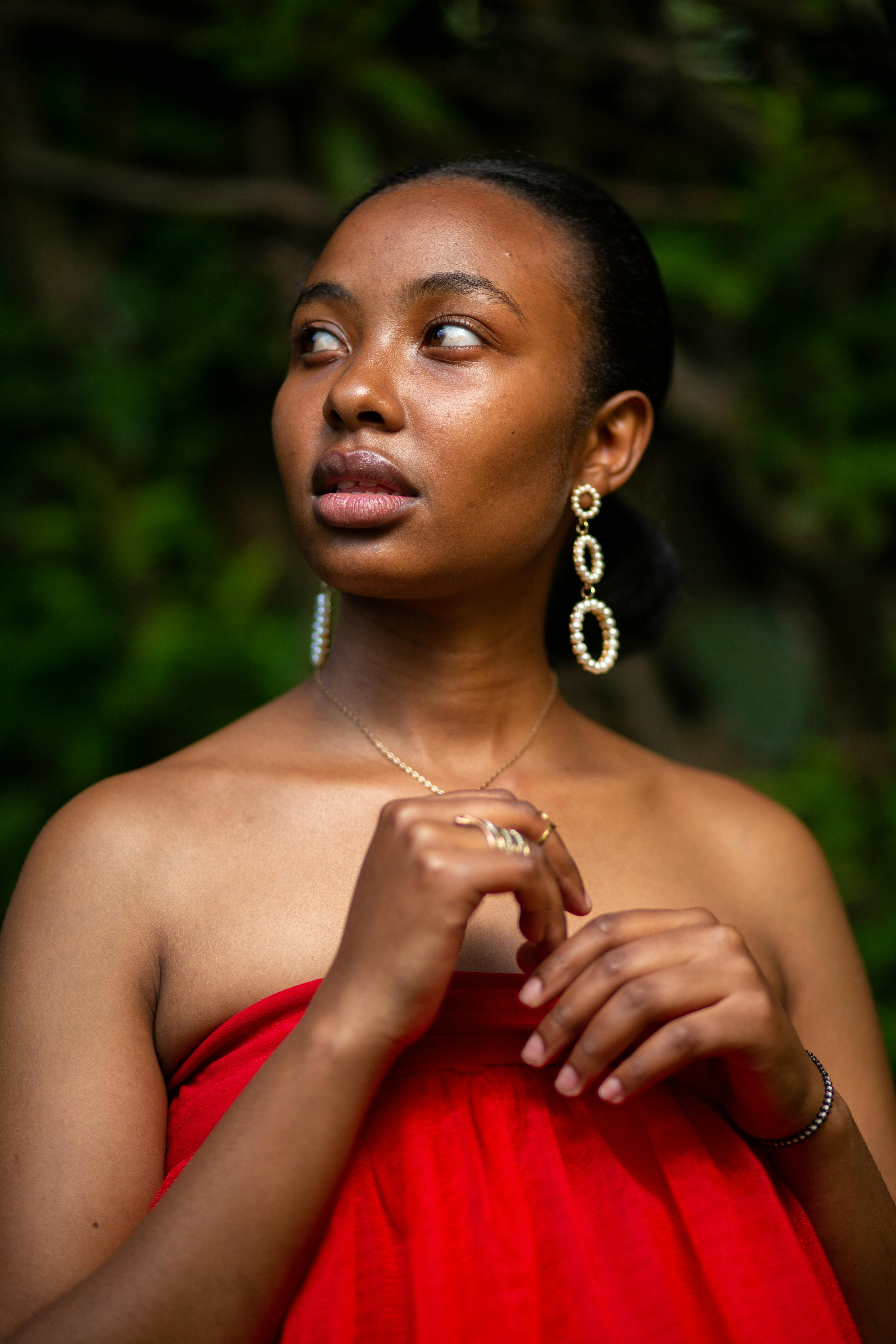 Portrait of Beautiful African Woman · Free Stock Photo