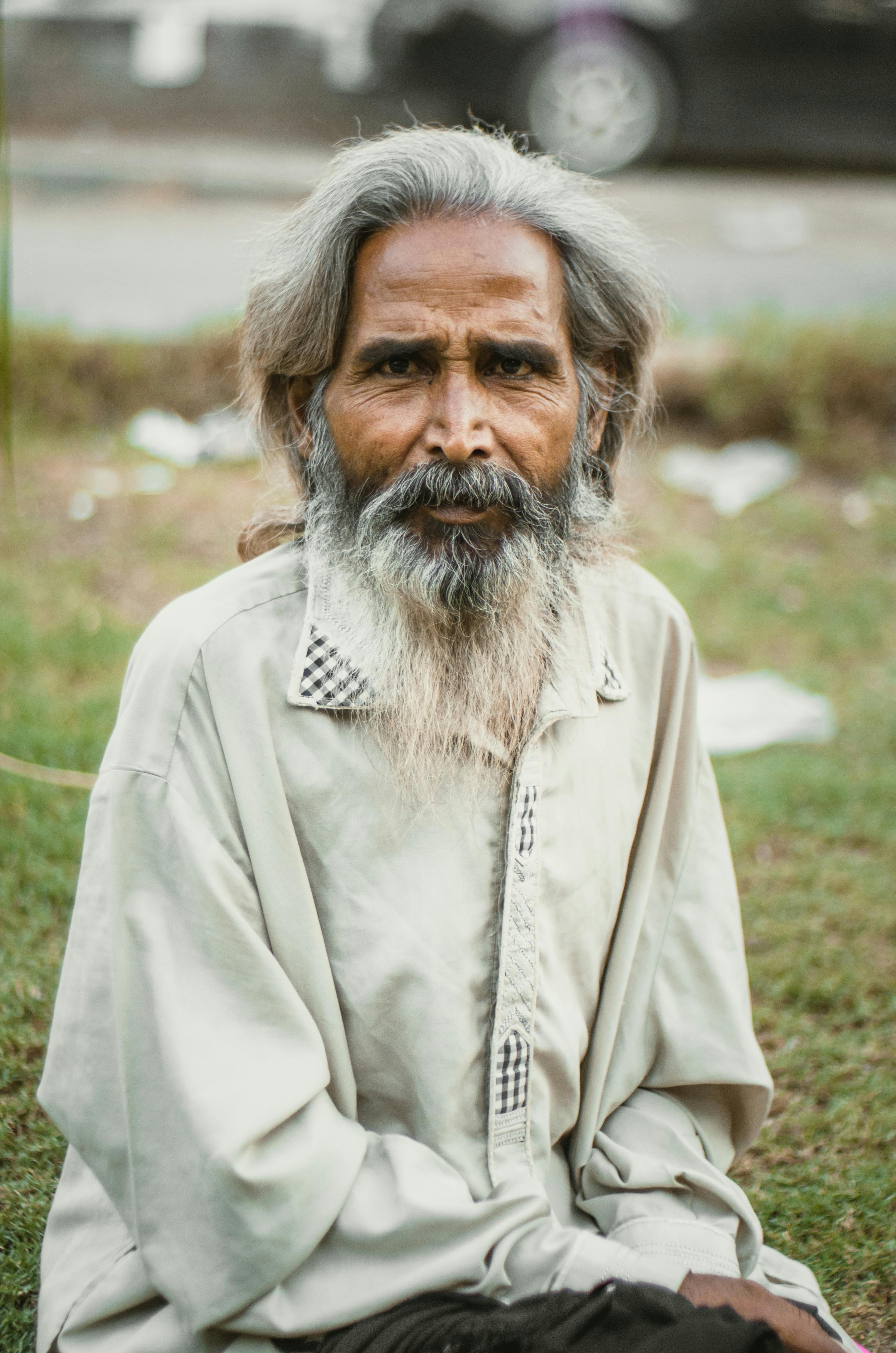 Old Man Face Side View Photo · Free Stock Photo