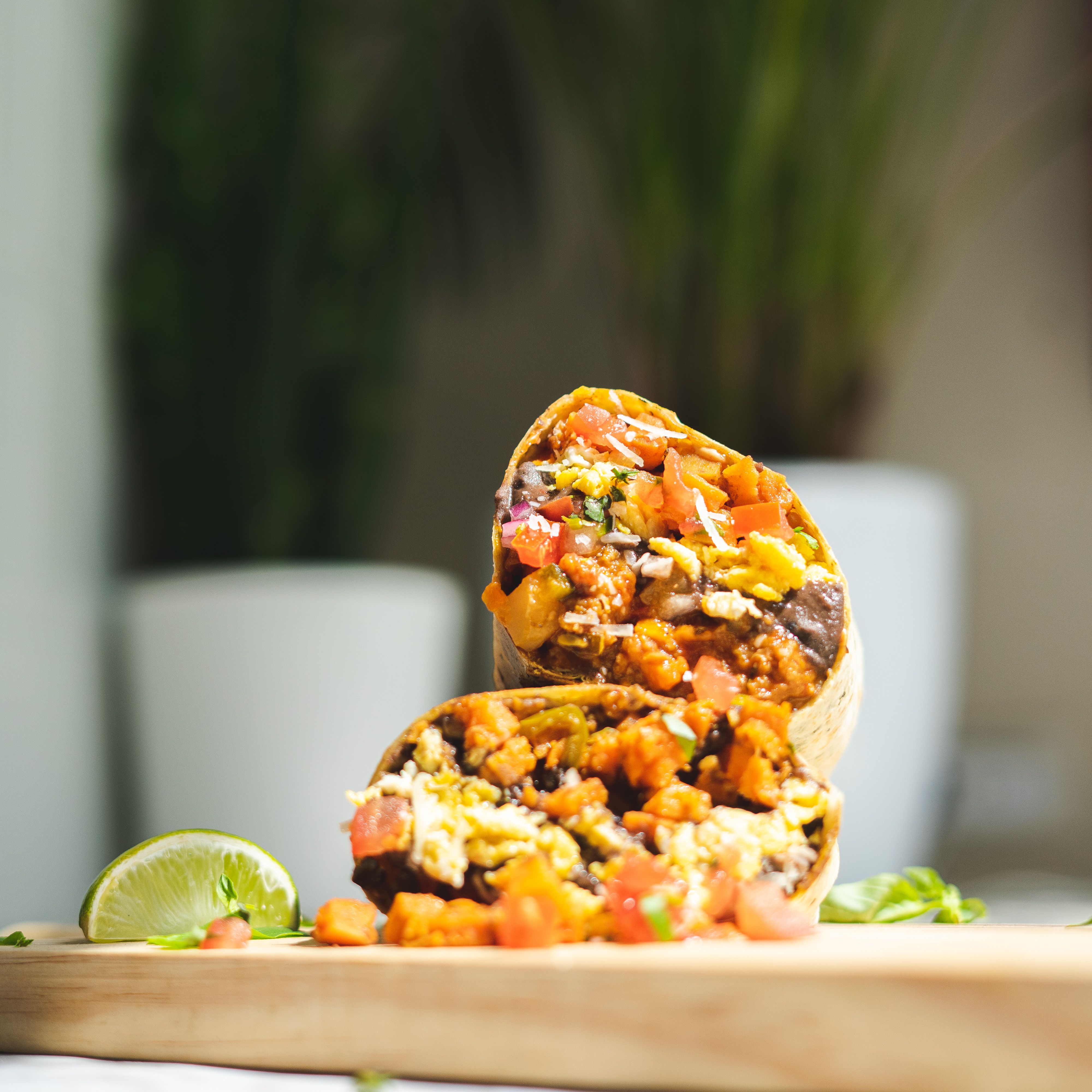 Burrito in Close-Up Photography · Free Stock Photo