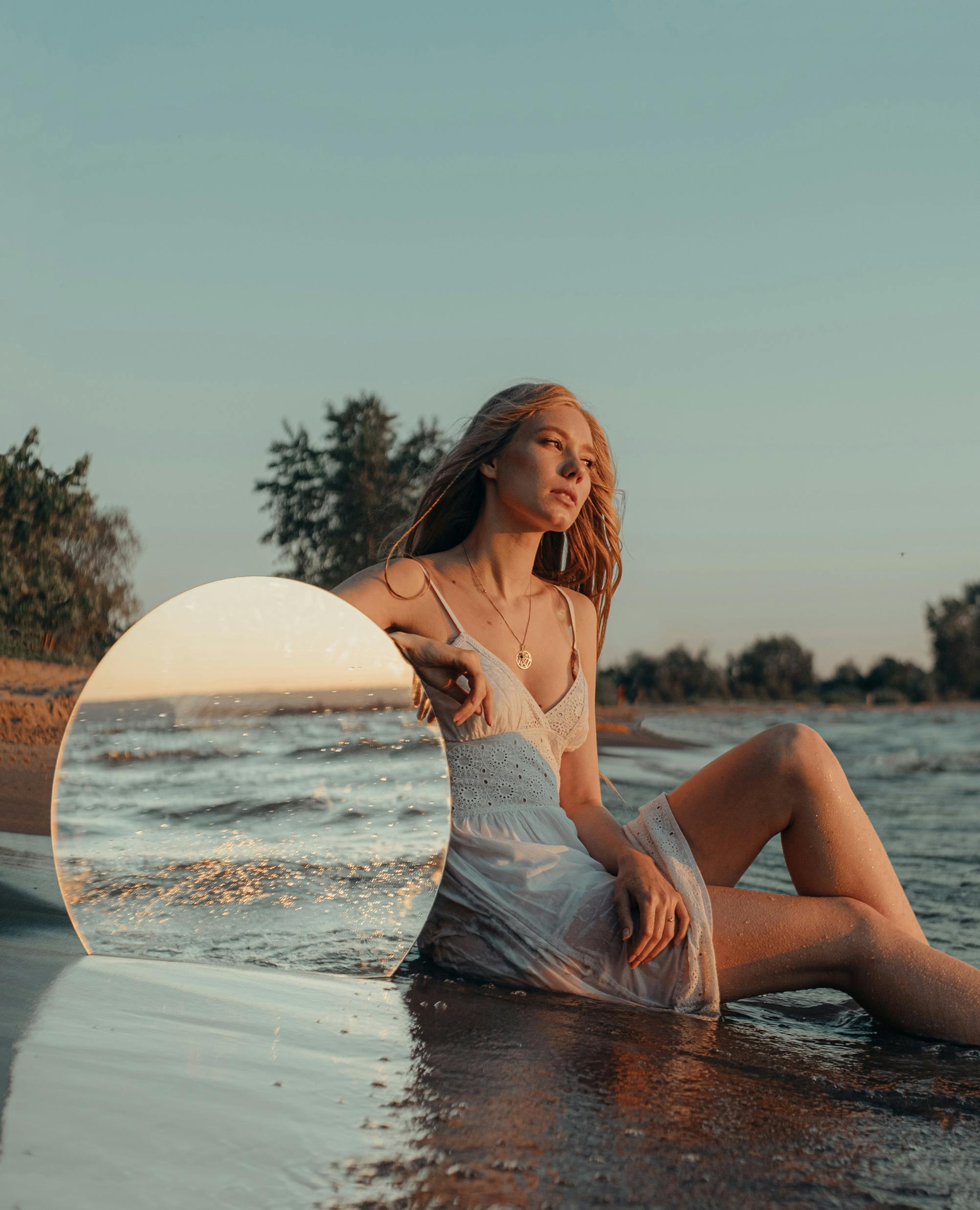 Reflections · Pexels