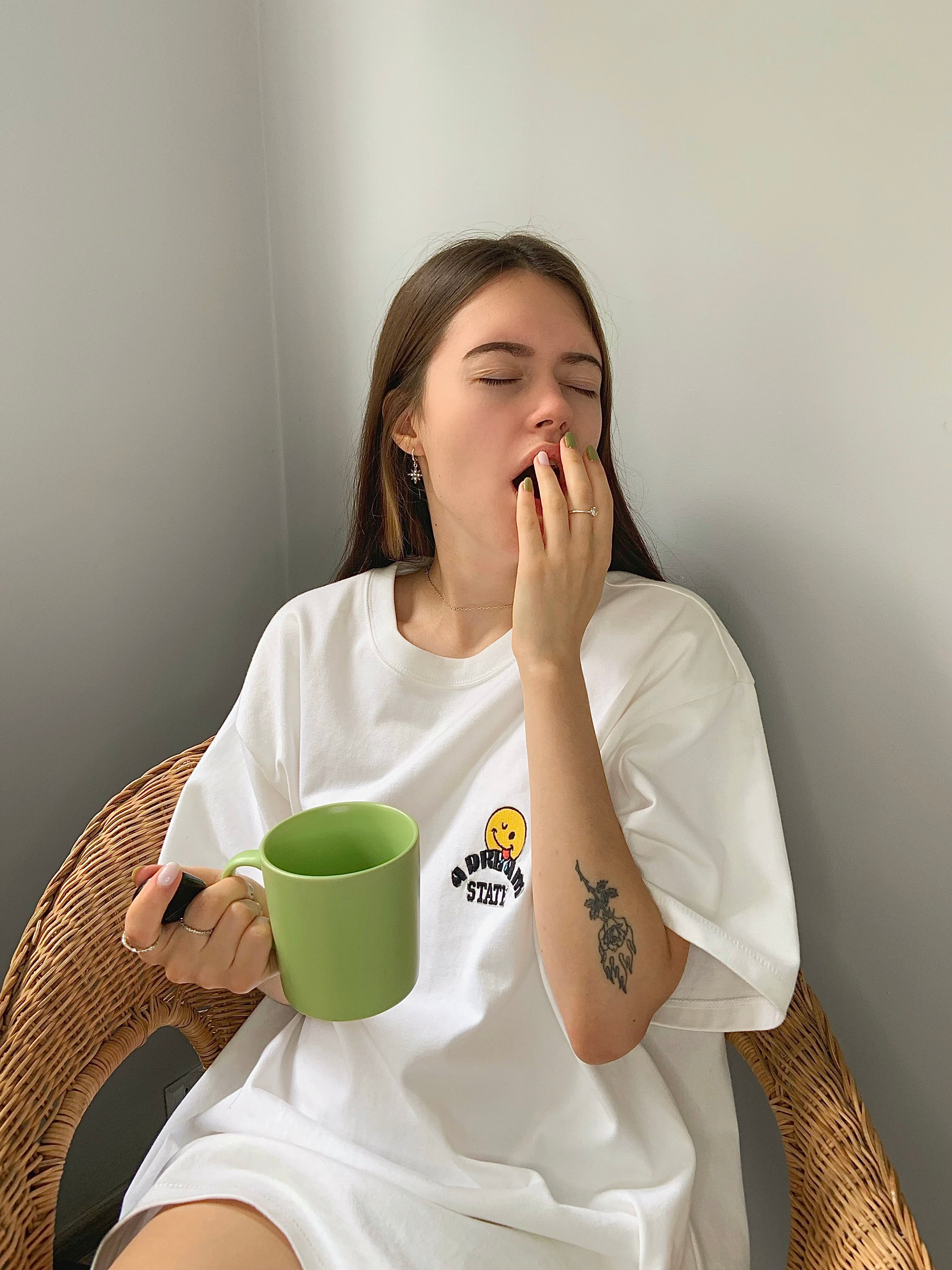 Drinking Coffee While Sleepy Photos, Download The BEST Free Drinking ...