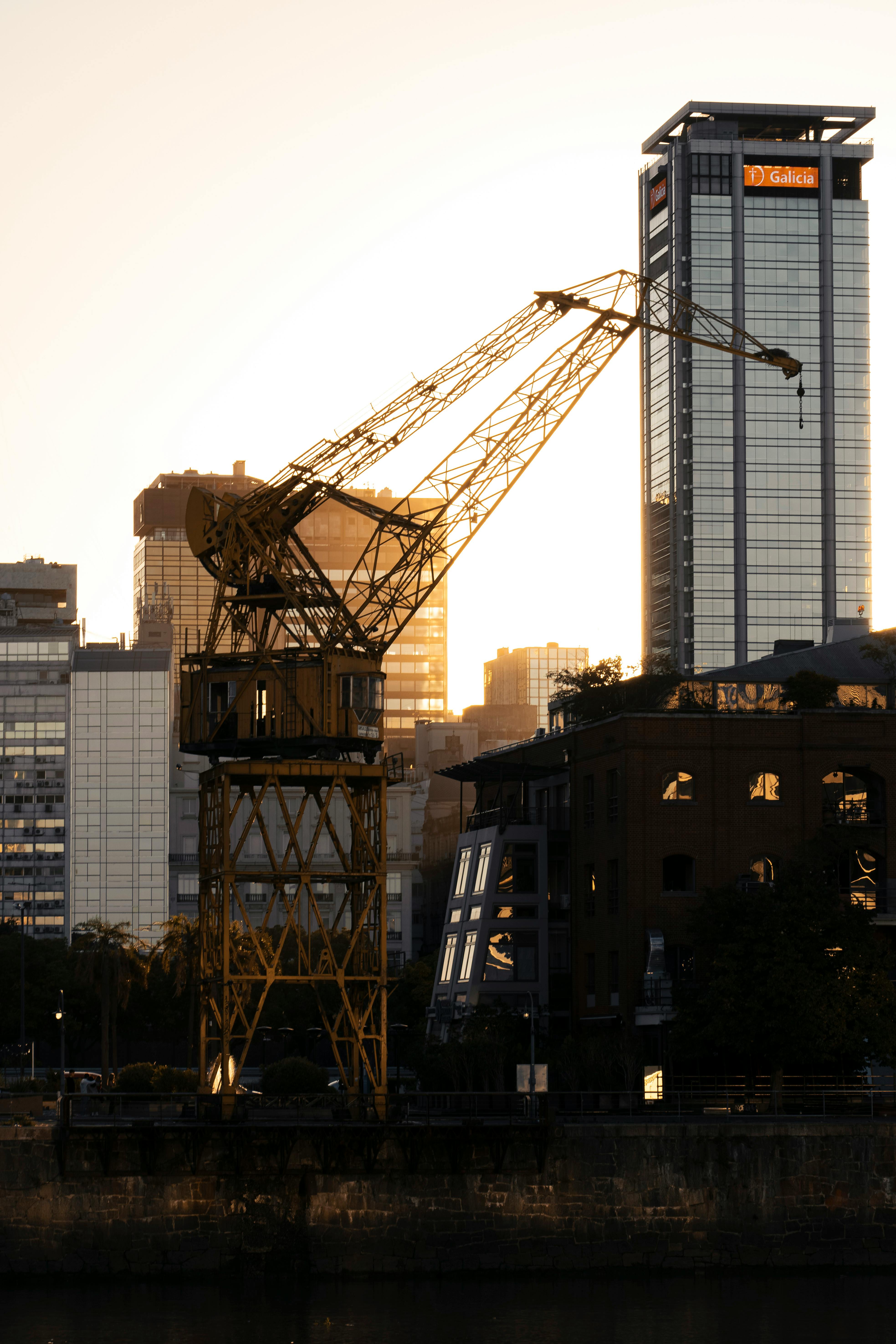 People over a Crashed Building · Free Stock Photo
