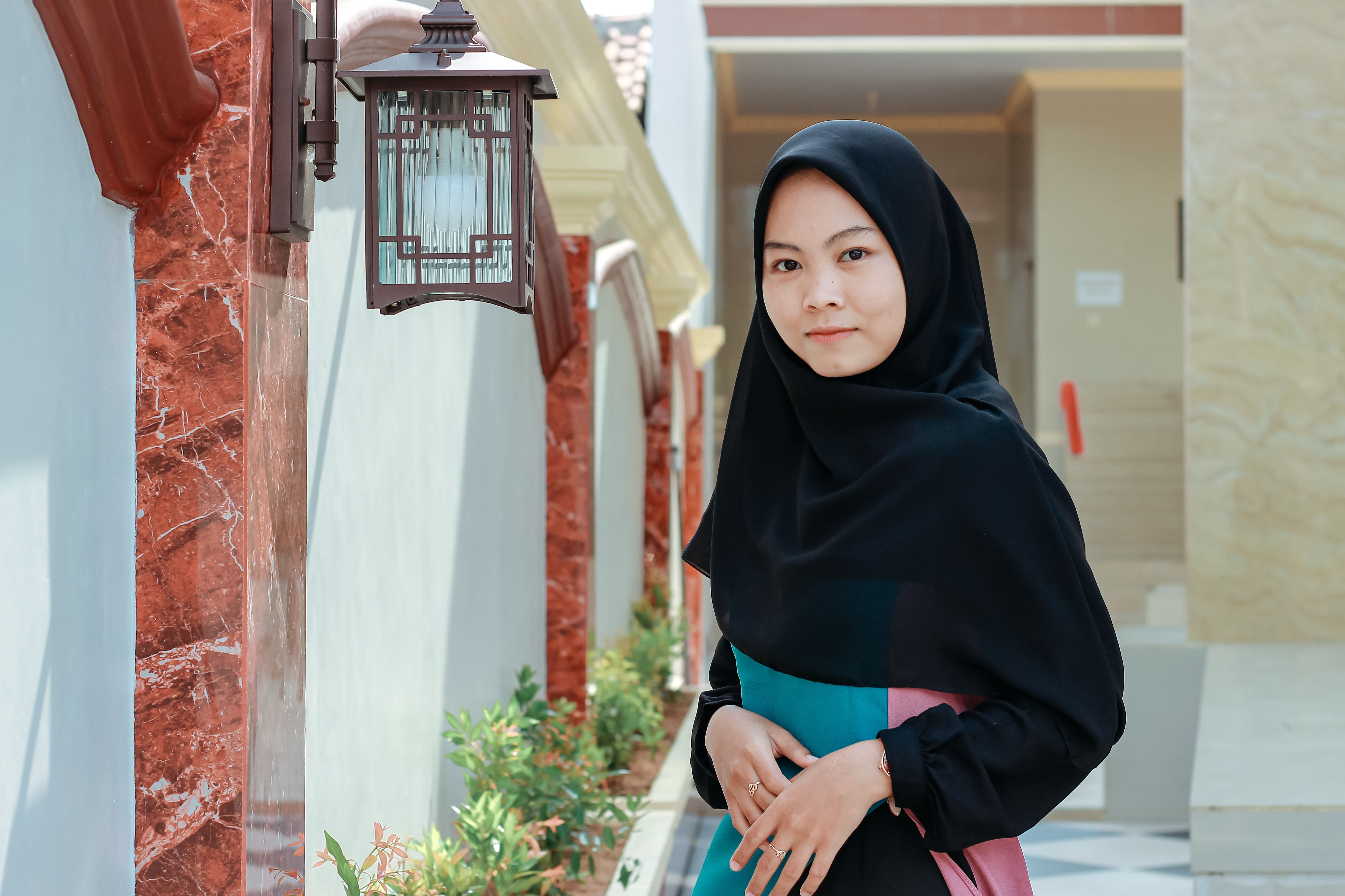 Asian Muslim Photos, Download The BEST Free Asian Muslim Stock Photos ...