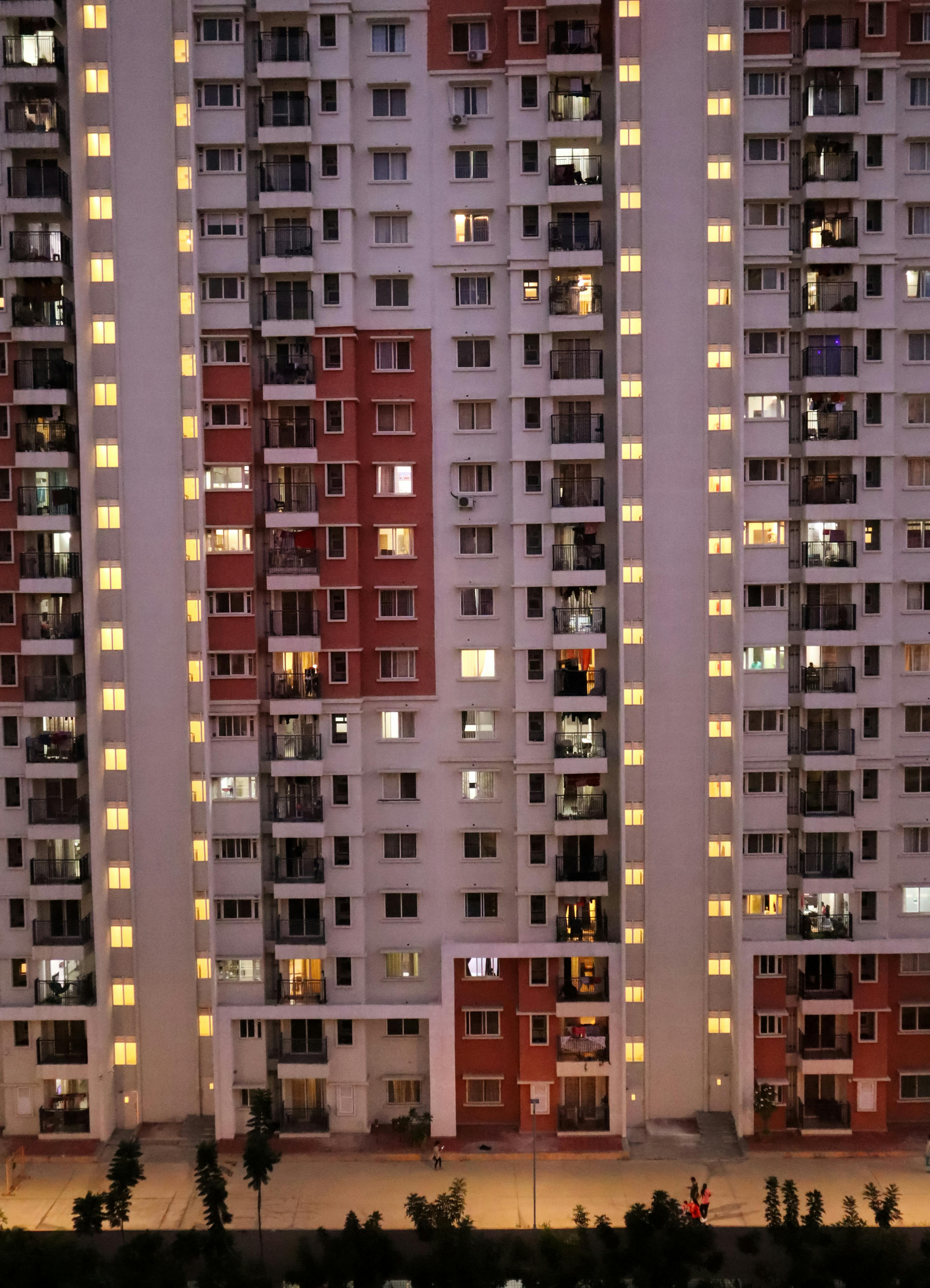 Brown High-rise Building · Free Stock Photo