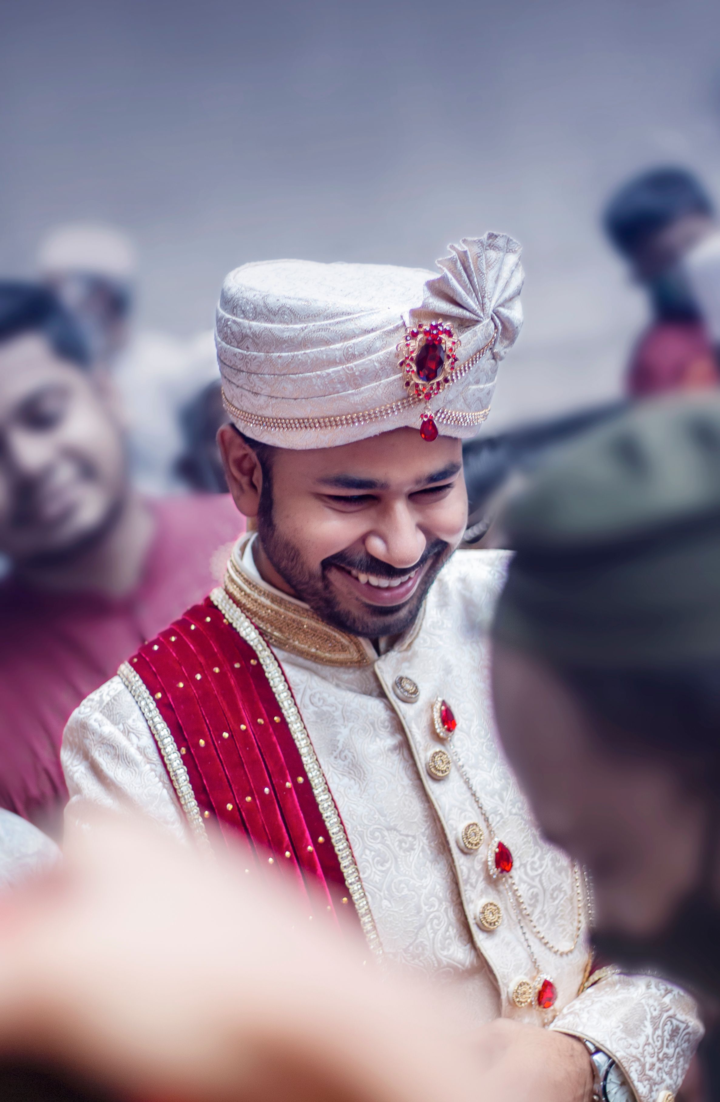 Indian Groom Sherwani Photos, Download The BEST Free Indian Groom ...
