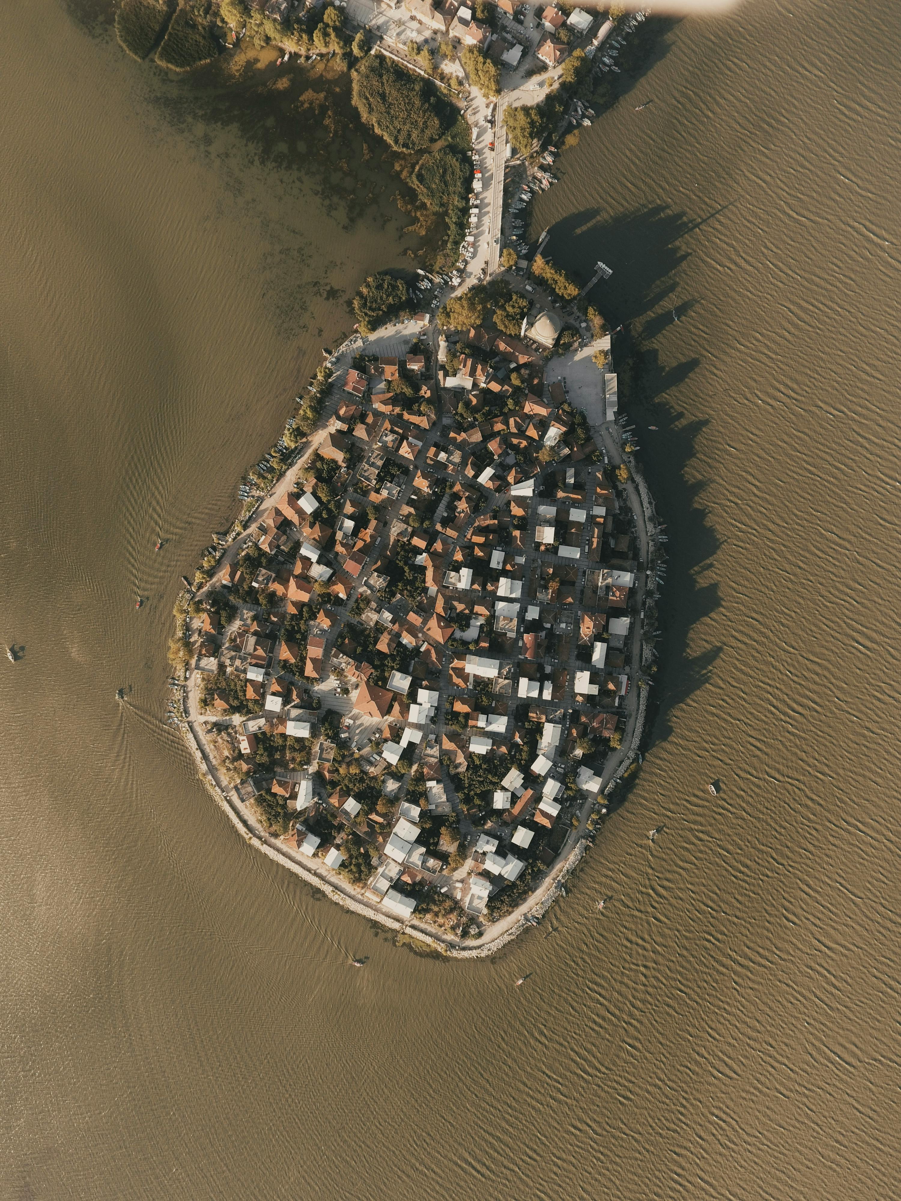 Peninsula Photos, Download The BEST Free Peninsula Stock Photos & HD Images