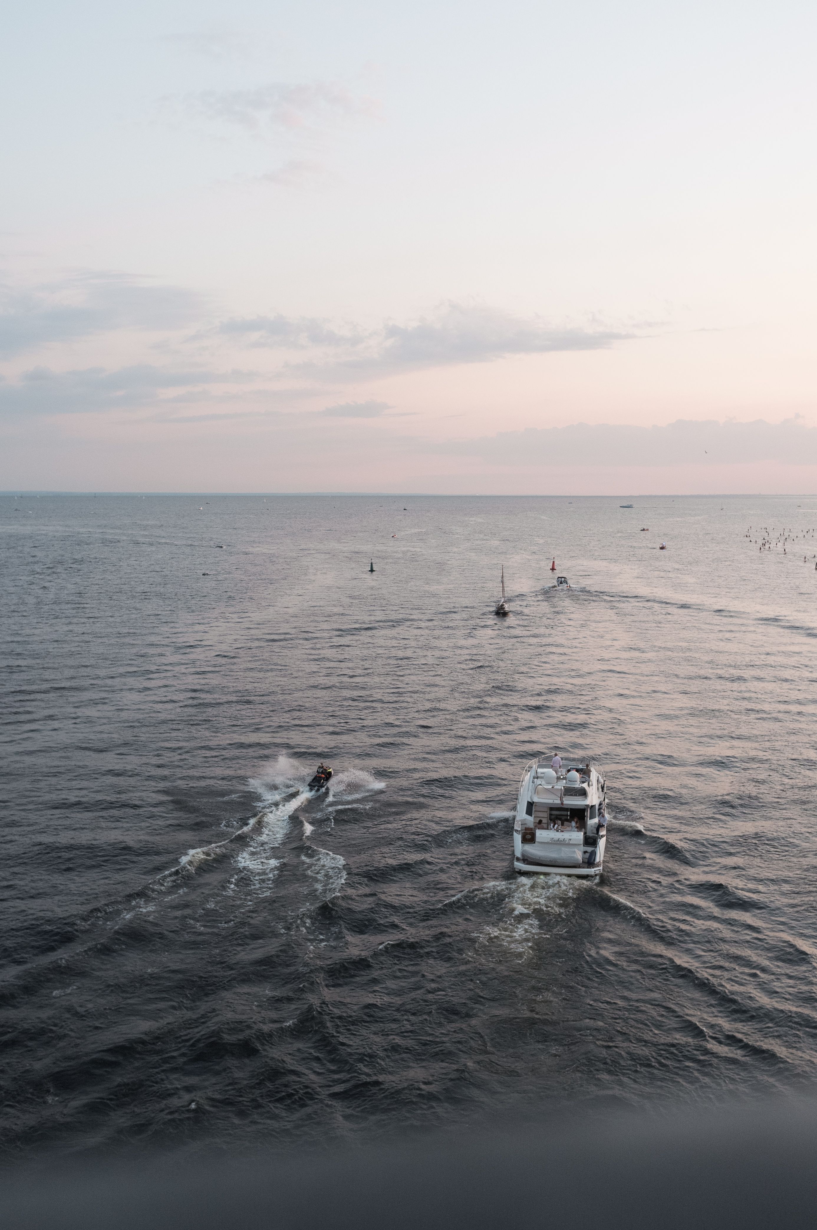 White Boat on the Sea · Free Stock Photo
