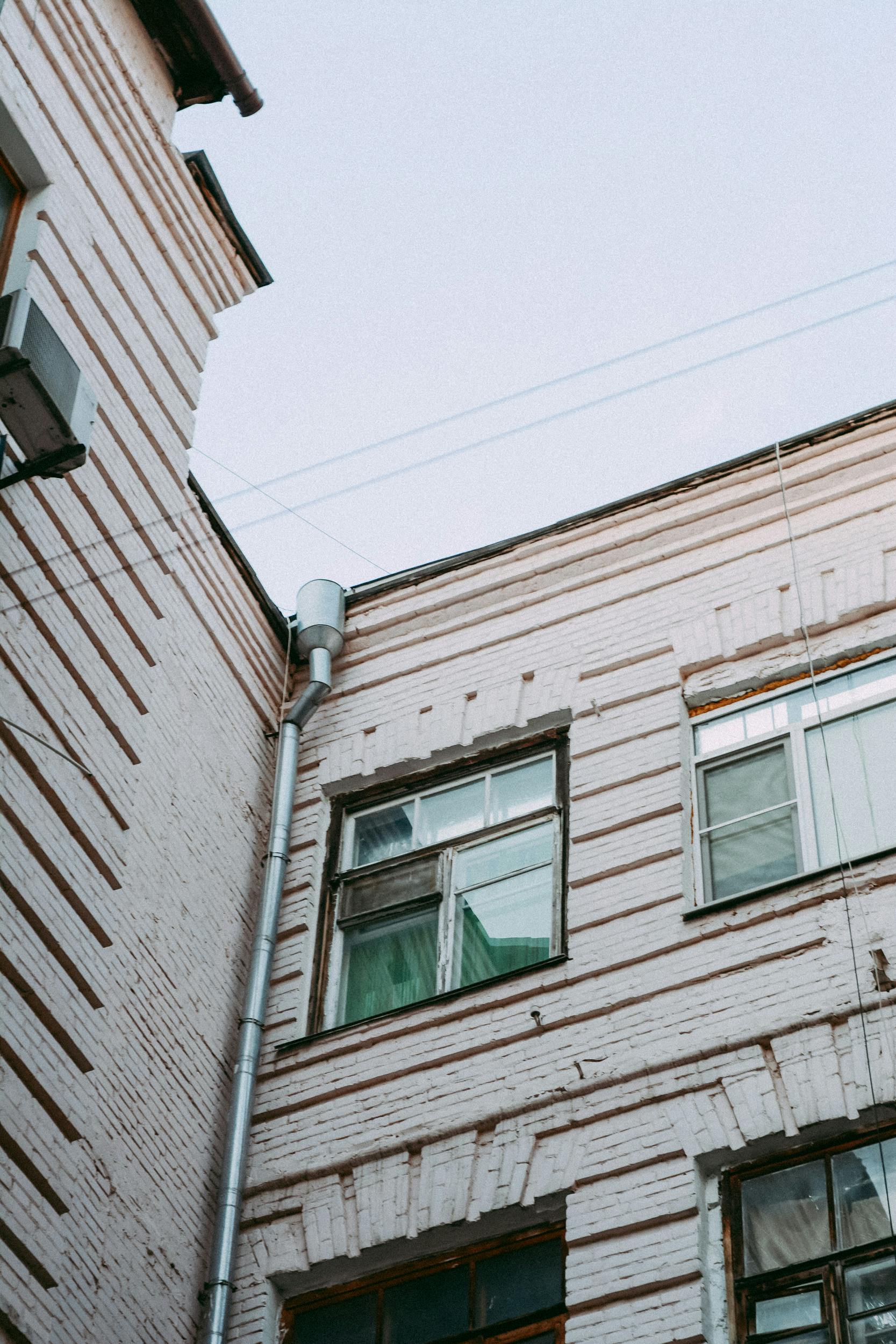 Low Rise Building Photos, Download The BEST Free Low Rise Building ...