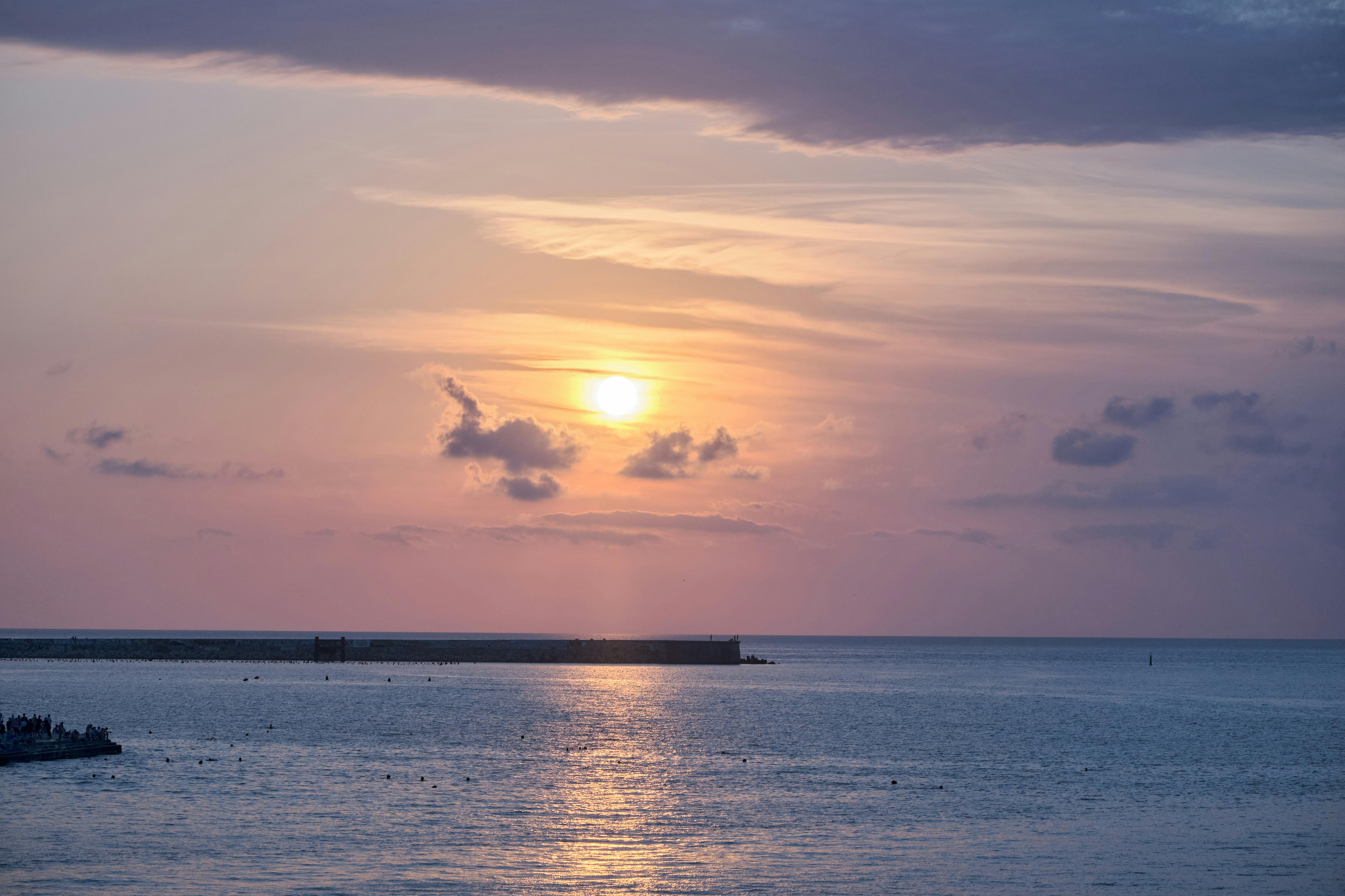 The Sea During the Golden Hour · Free Stock Photo