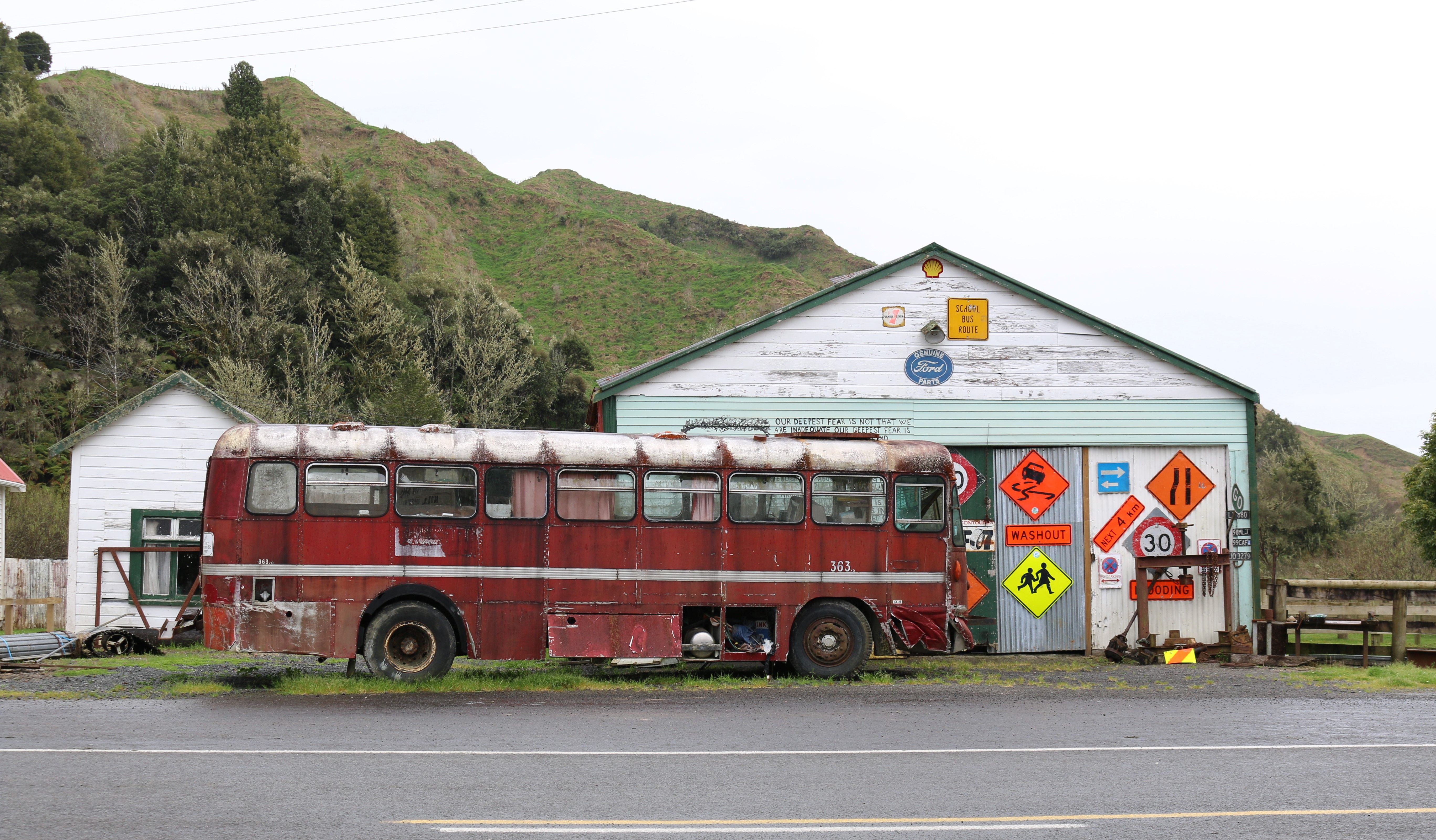 Redbus Photos, Download The BEST Free Redbus Stock Photos & HD Images