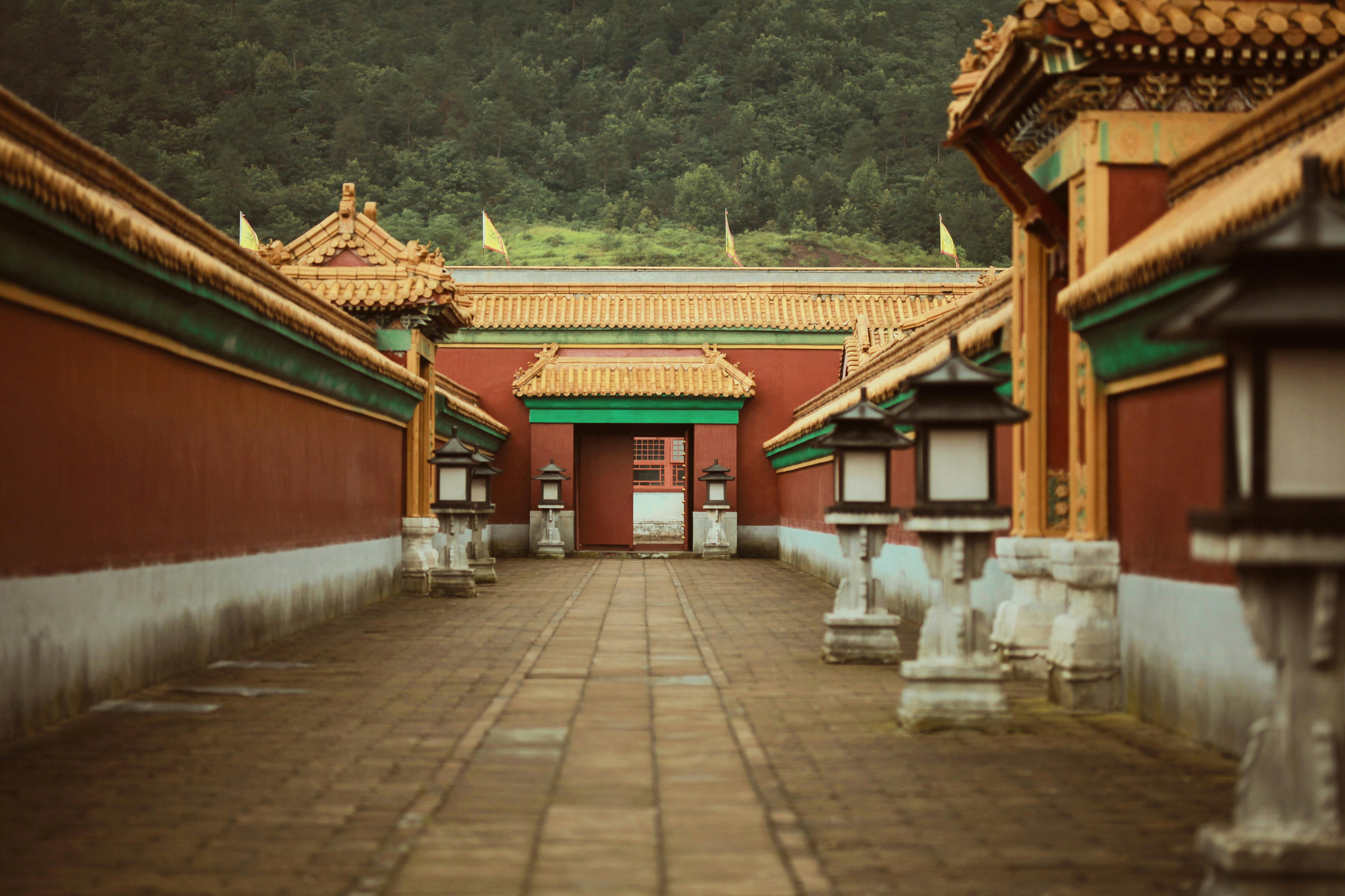 Asian Buildings and Temple Gate · Free Stock Photo