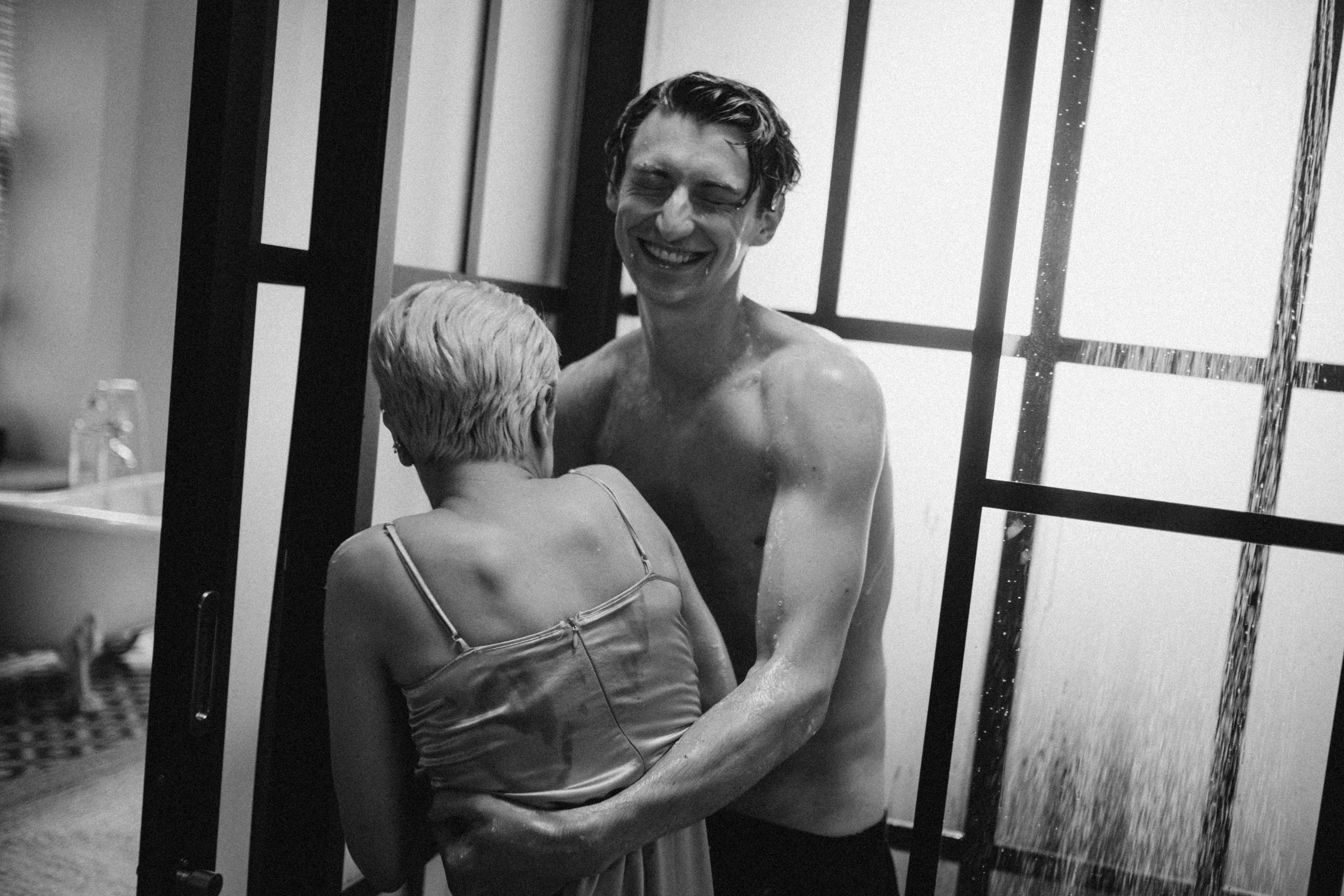 A Couple Shower Together Photos, Download The BEST Free A Couple Shower ...