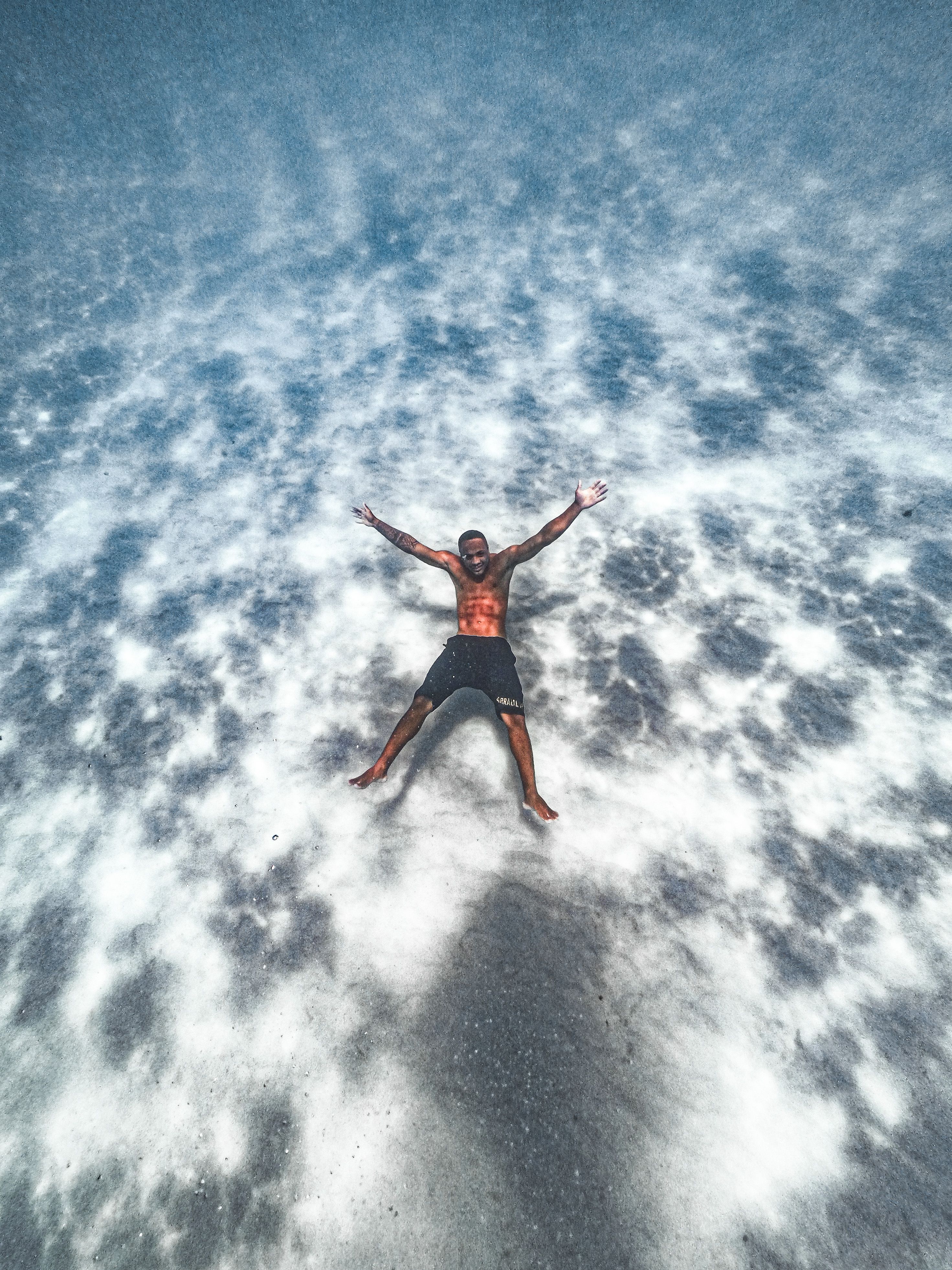 Man Underwater · Free Stock Photo