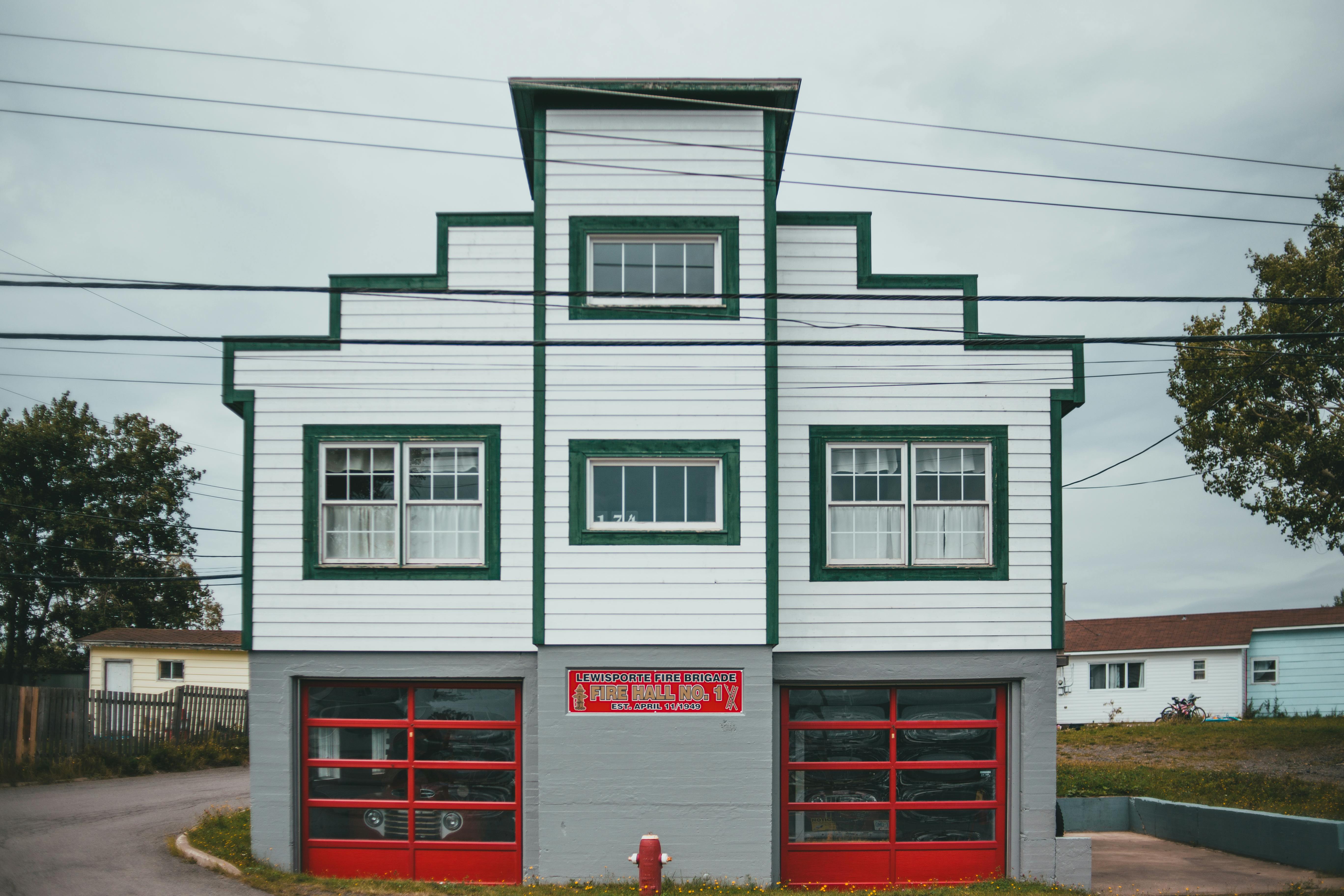 Fire Station Photos, Download The BEST Free Fire Station Stock Photos ...