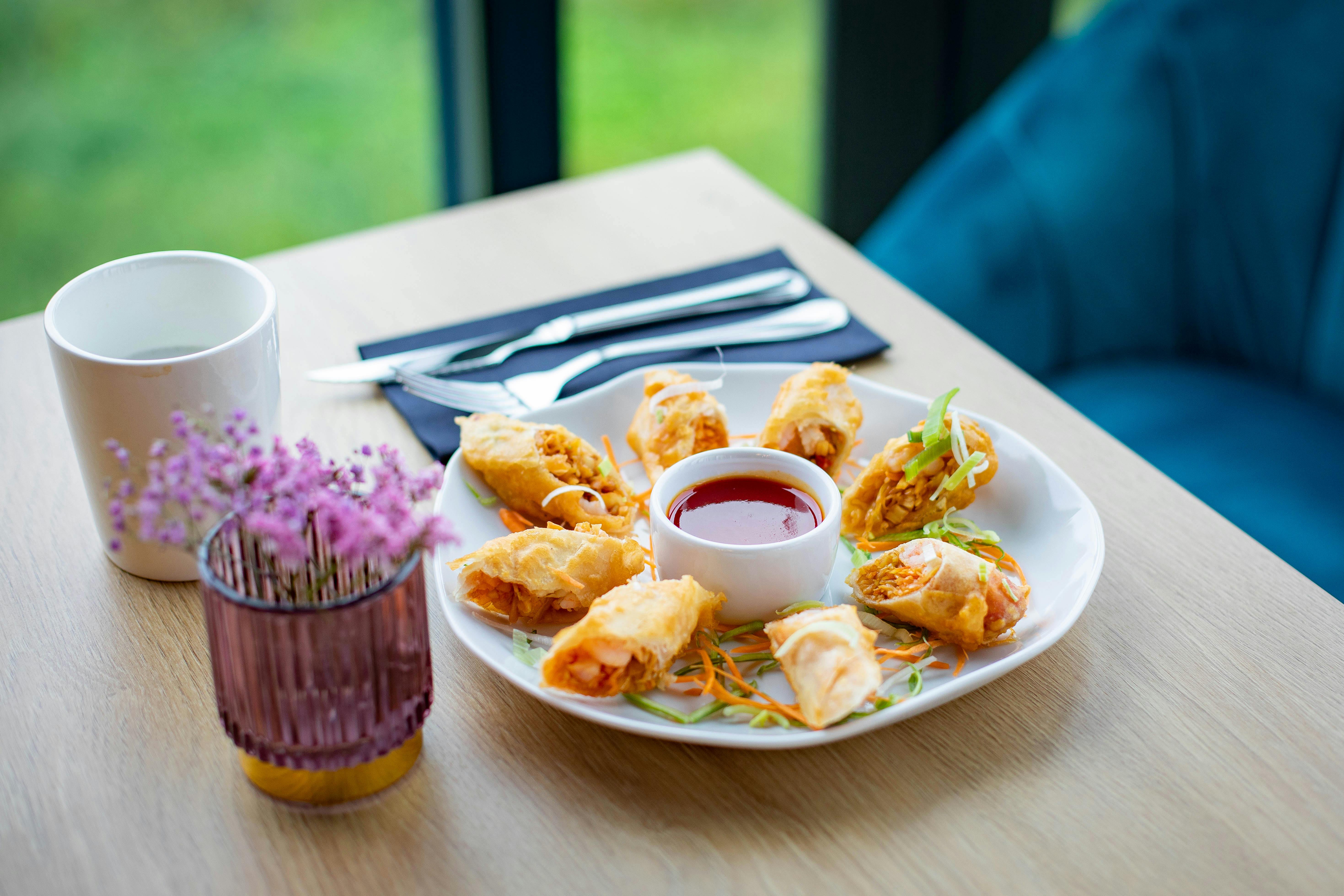 13,164+ Best Free Spring rolls Stock Photos & Images · 100% Royalty ...