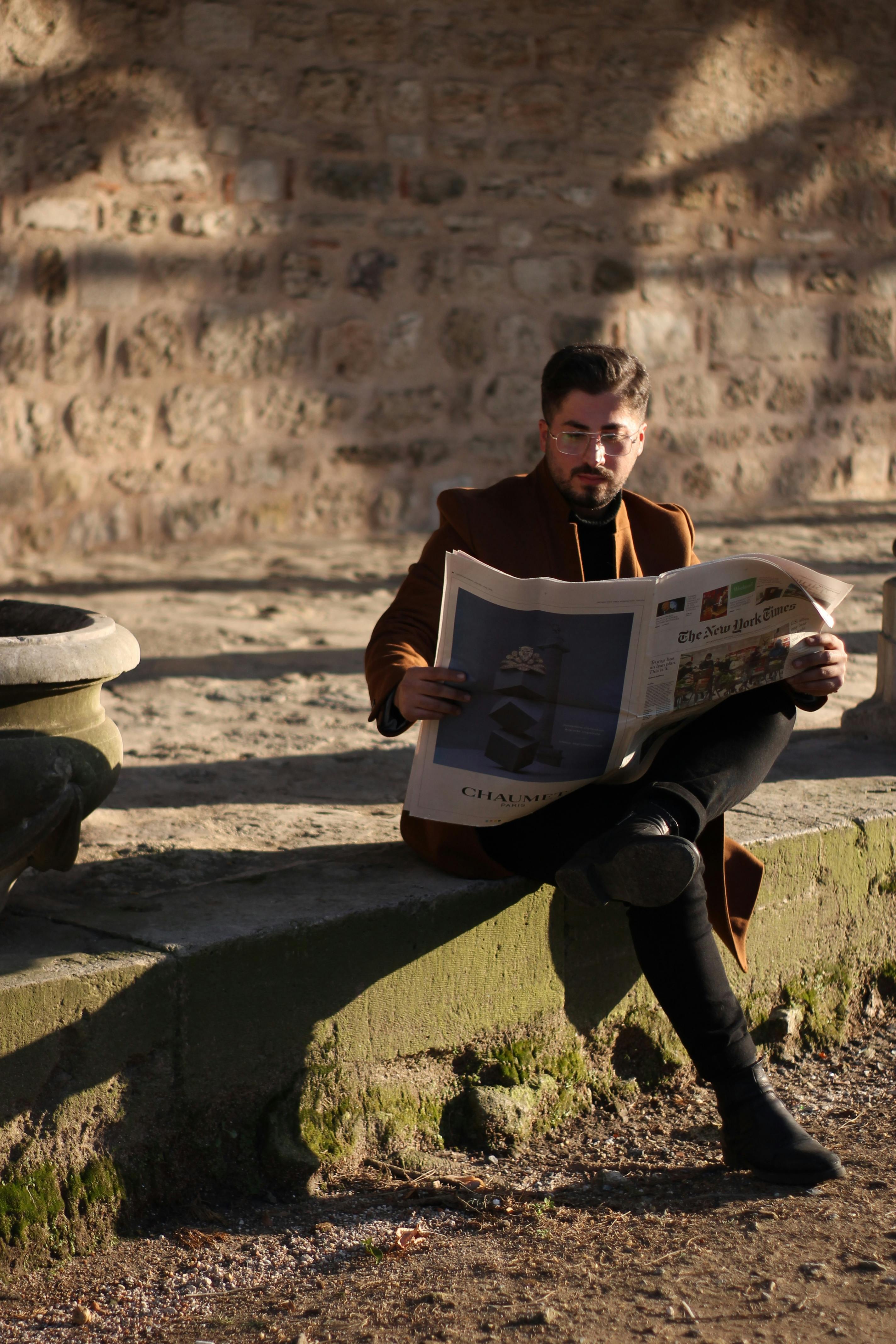 Man reading a Newspaper · Free Stock Photo