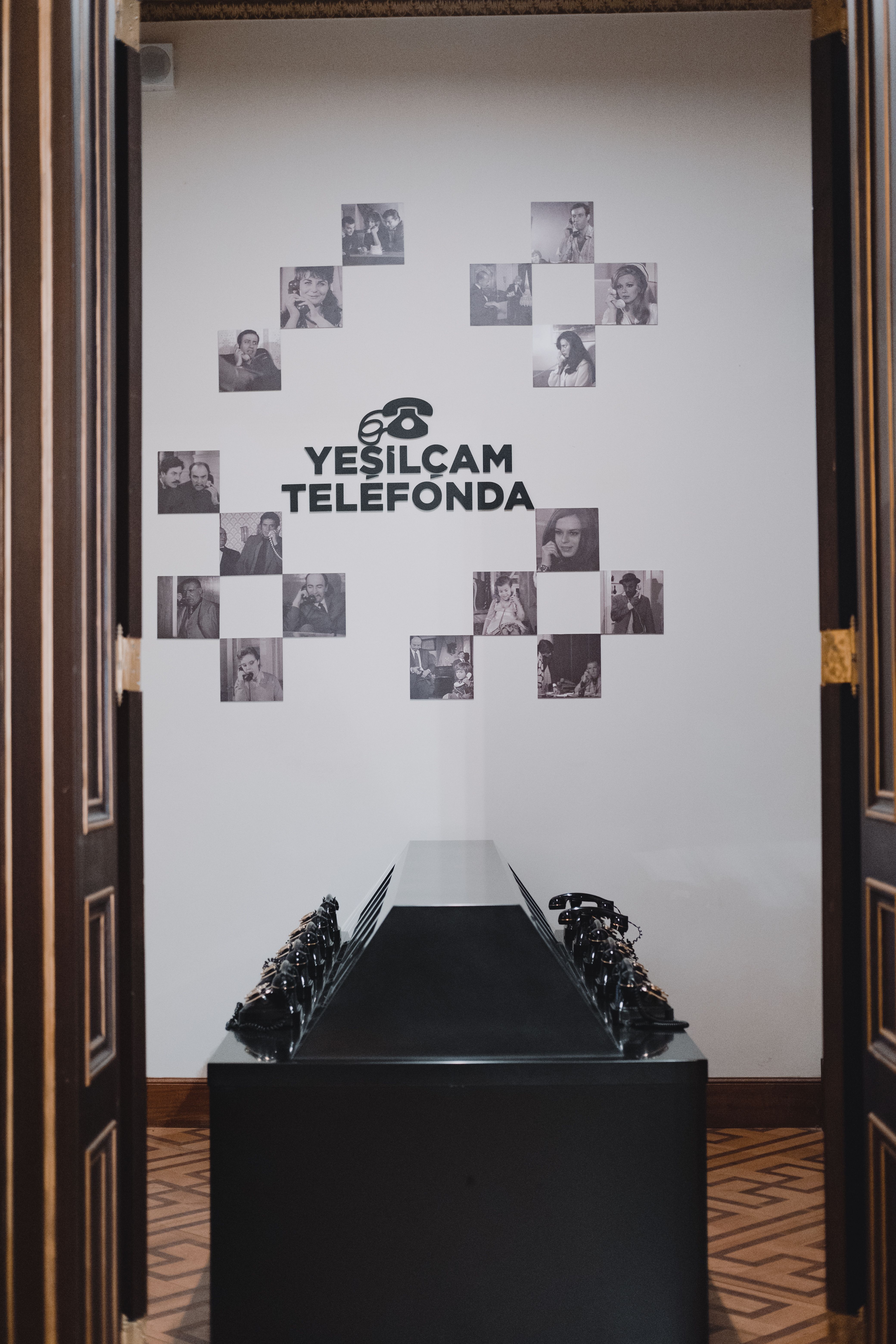 Old Telephones in a Room · Free Stock Photo