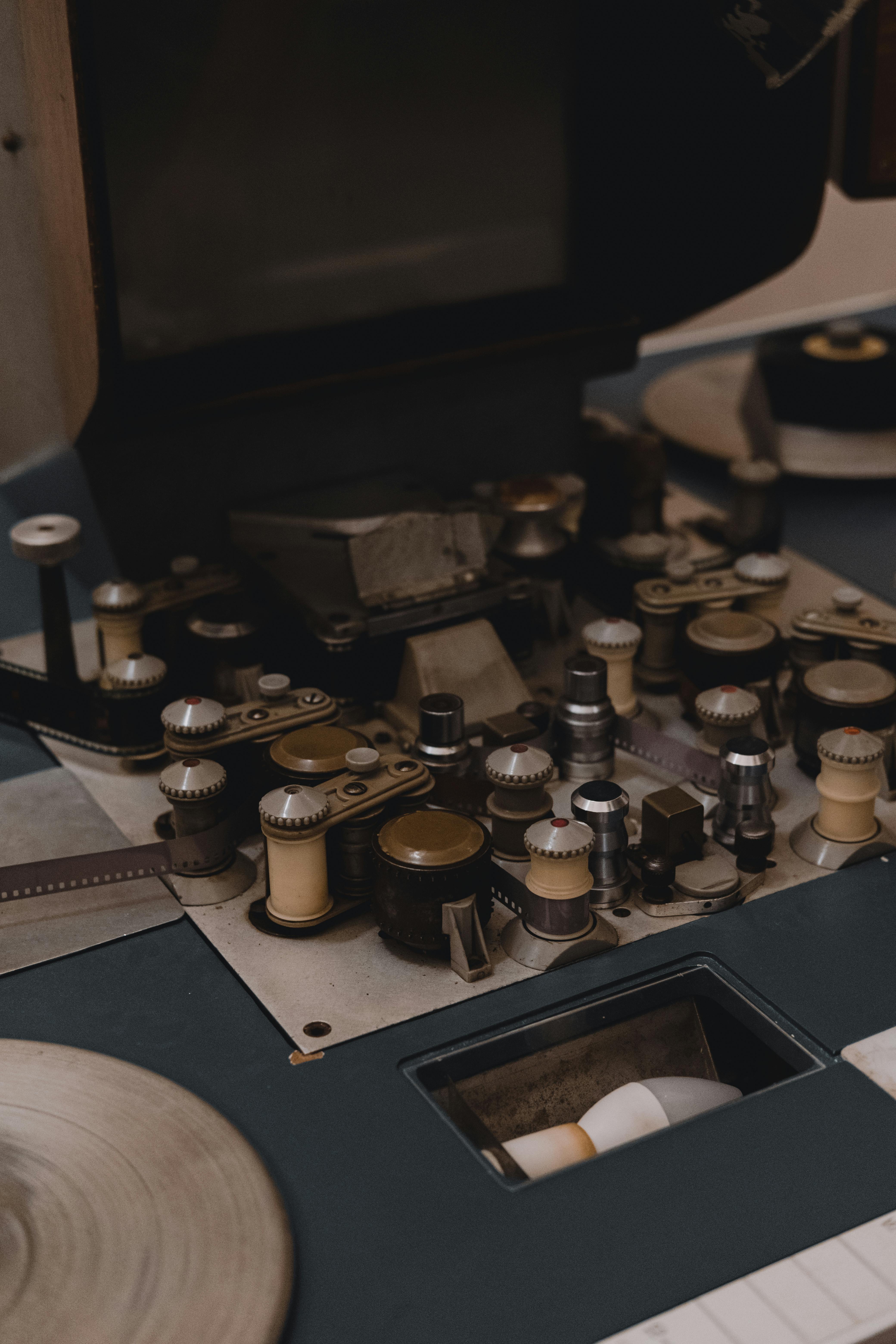 Reels Editing Photos, Download The BEST Free Reels Editing Stock Photos ...