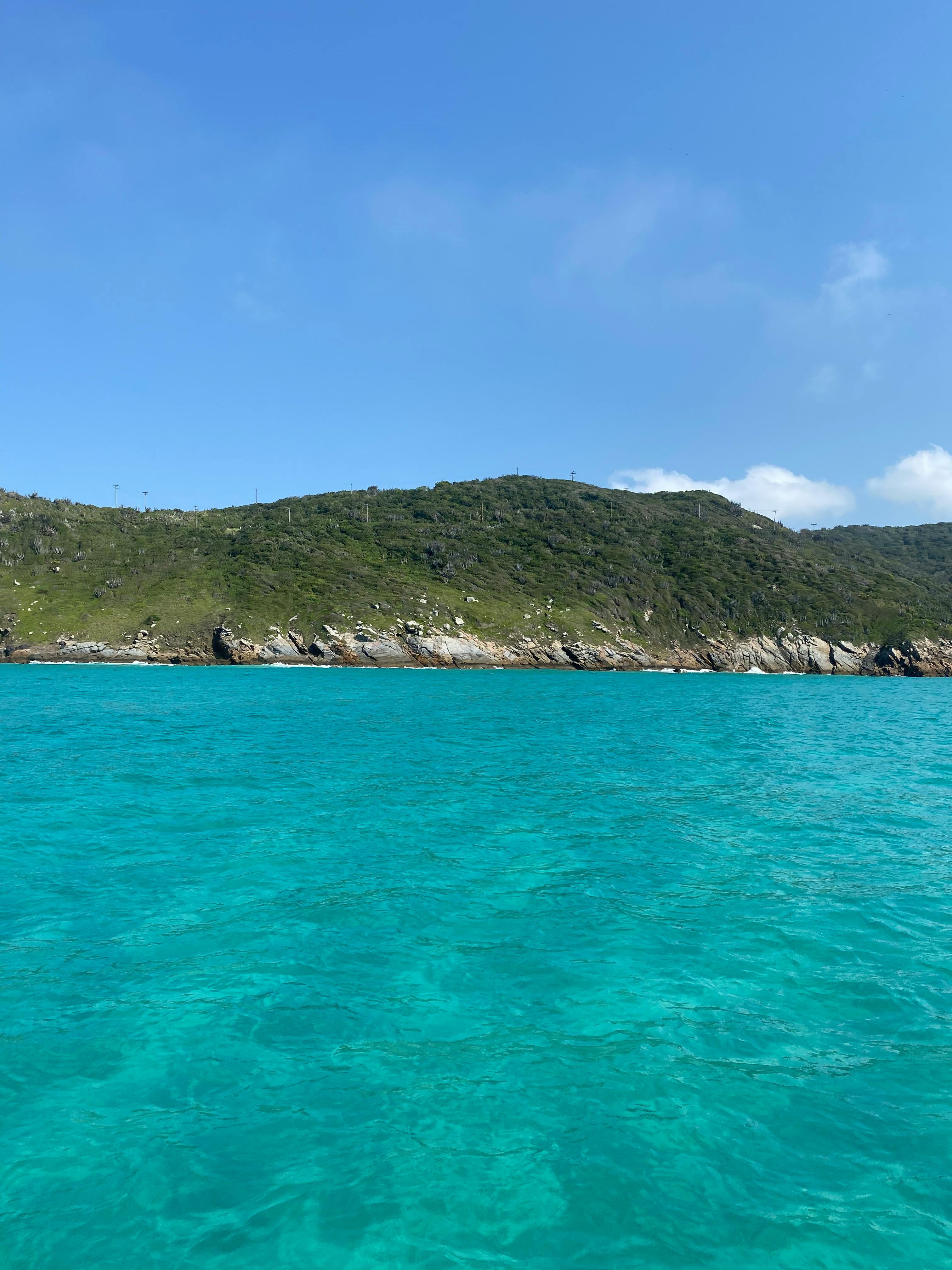 Gray Islet · Free Stock Photo