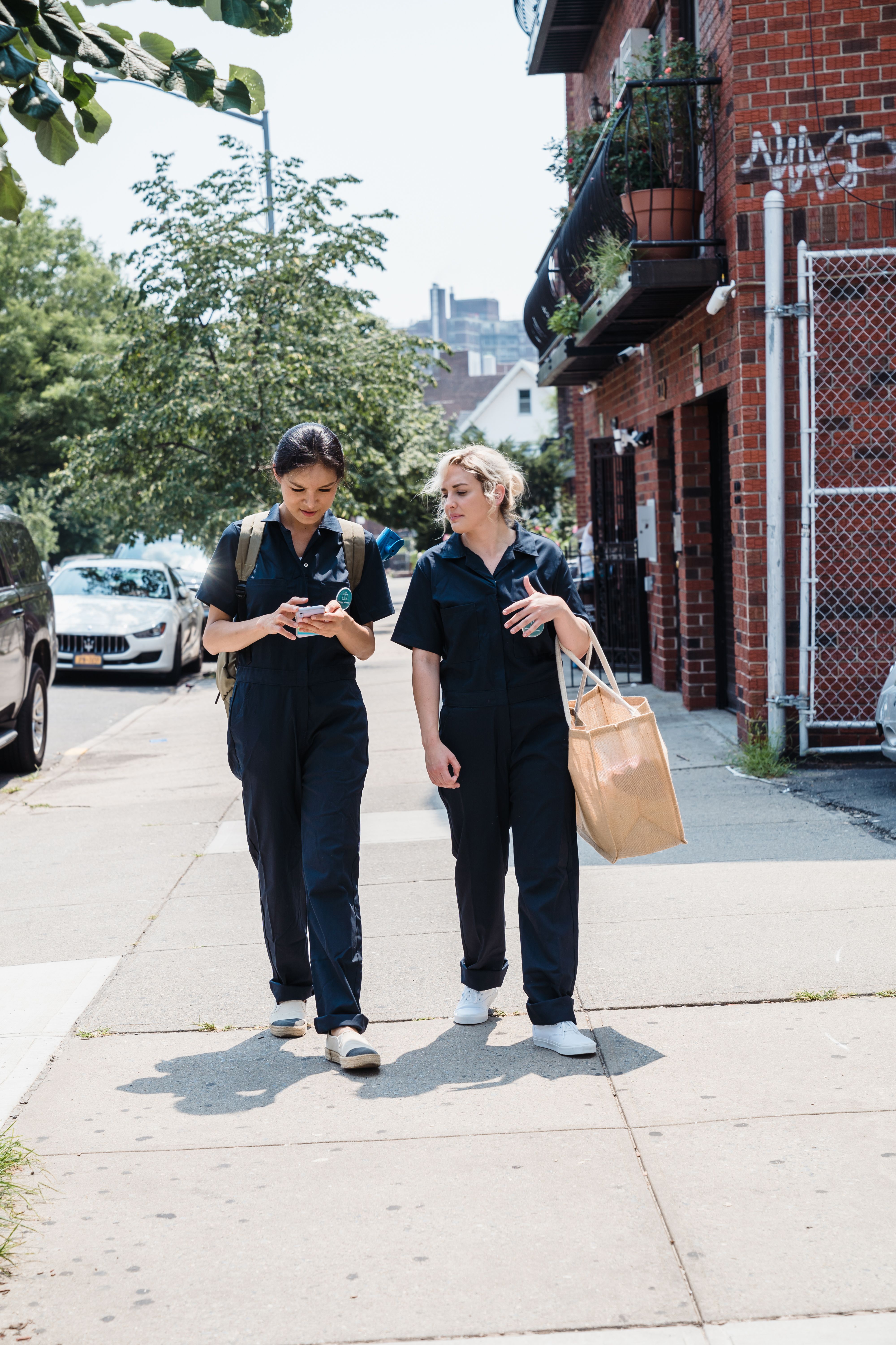 T Mobile Uniforms Photos, Download The BEST Free T Mobile Uniforms ...