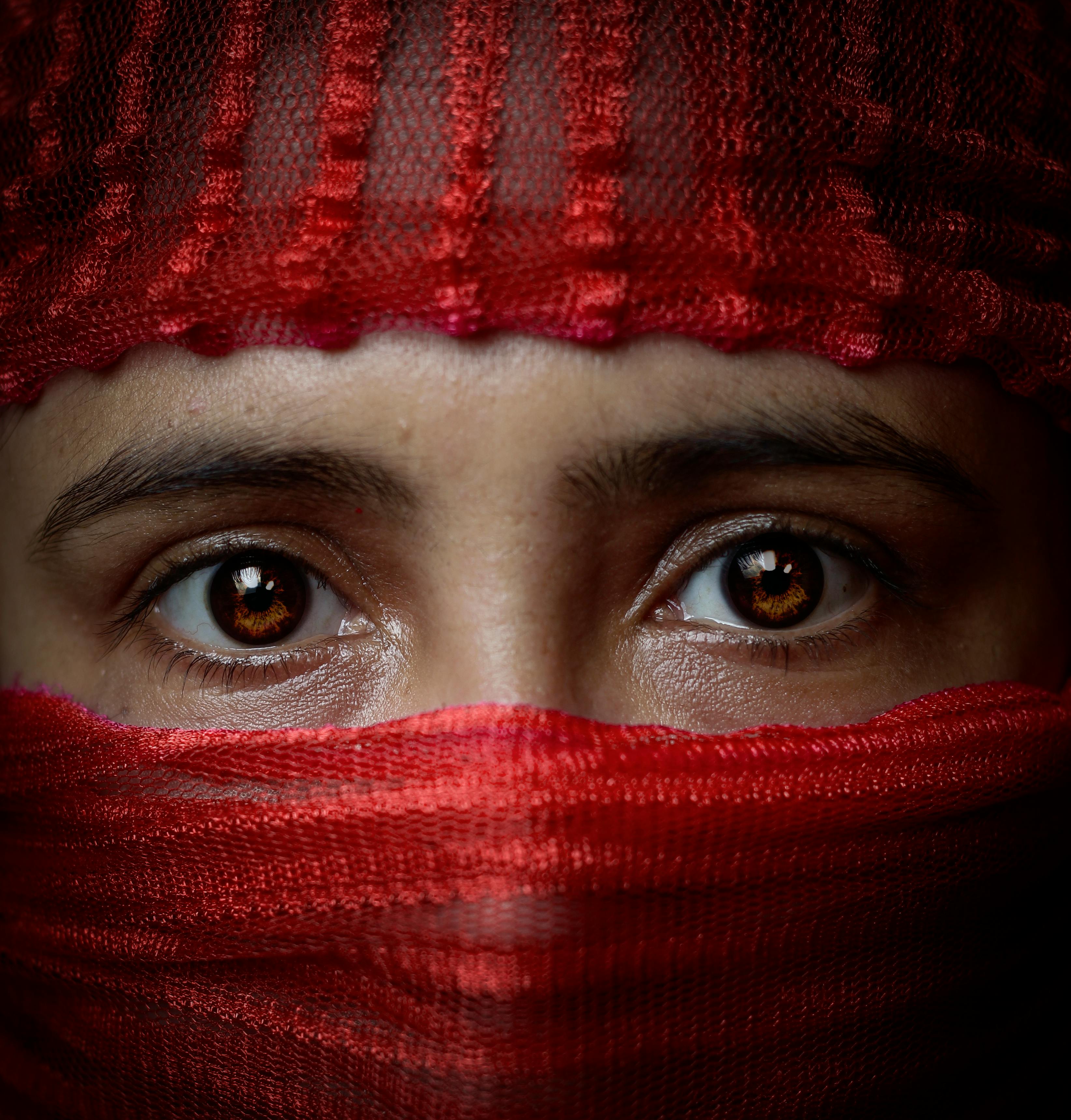 Dove Eyes Photos, Download Free Dove Eyes Stock Photos & HD Images