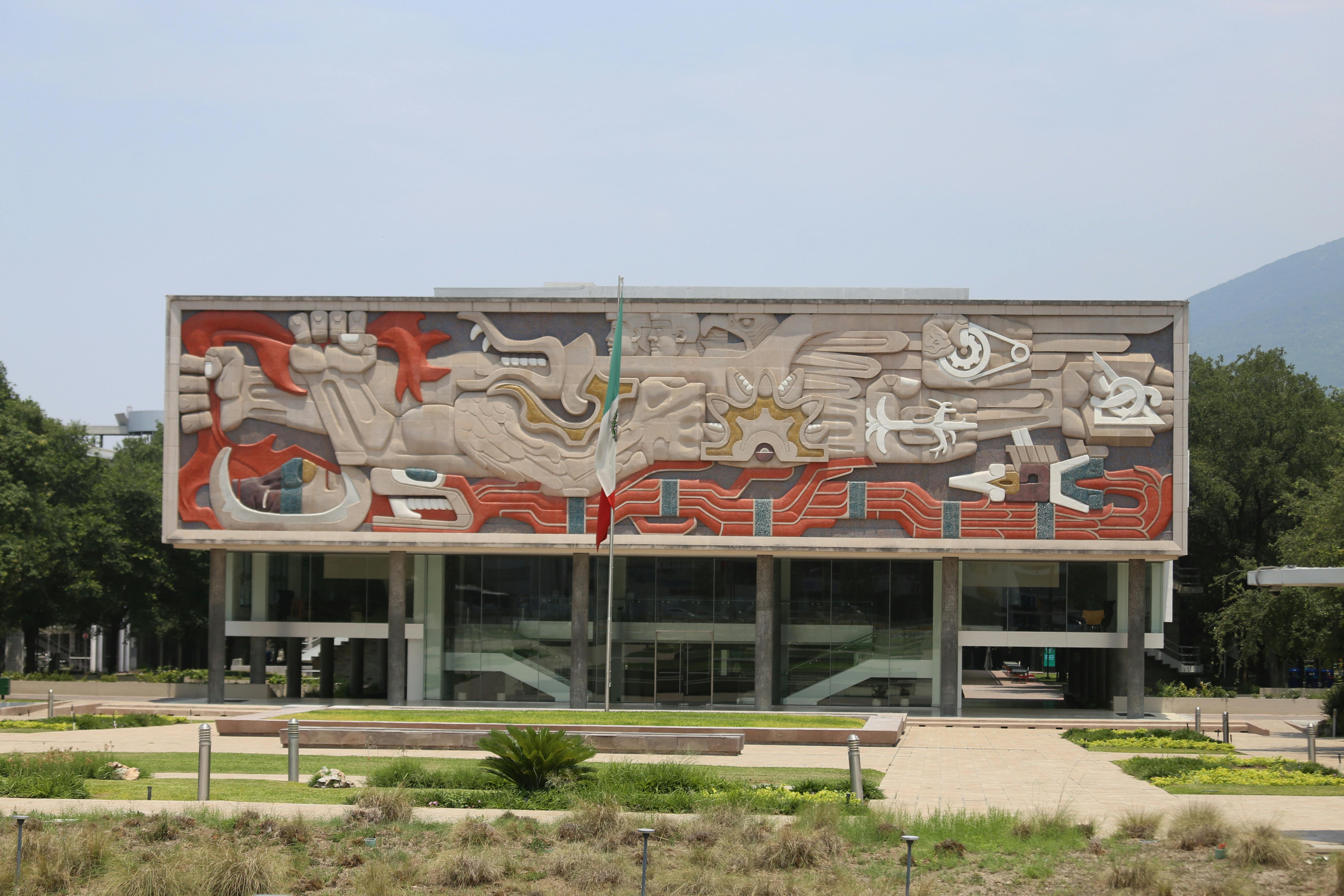 College Building · Free Stock Photo