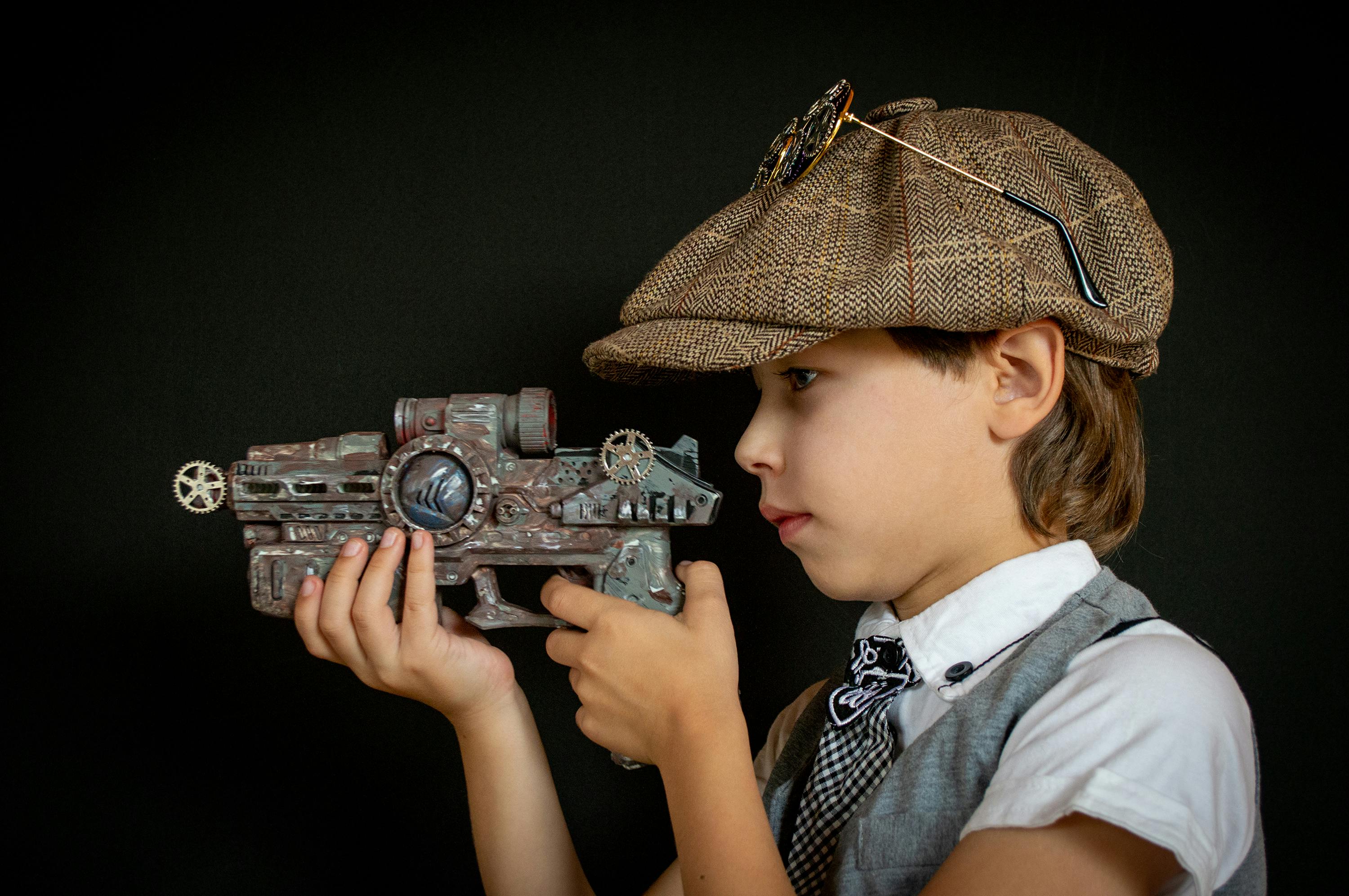 Gun Children Photos, Download The BEST Free Gun Children Stock Photos ...