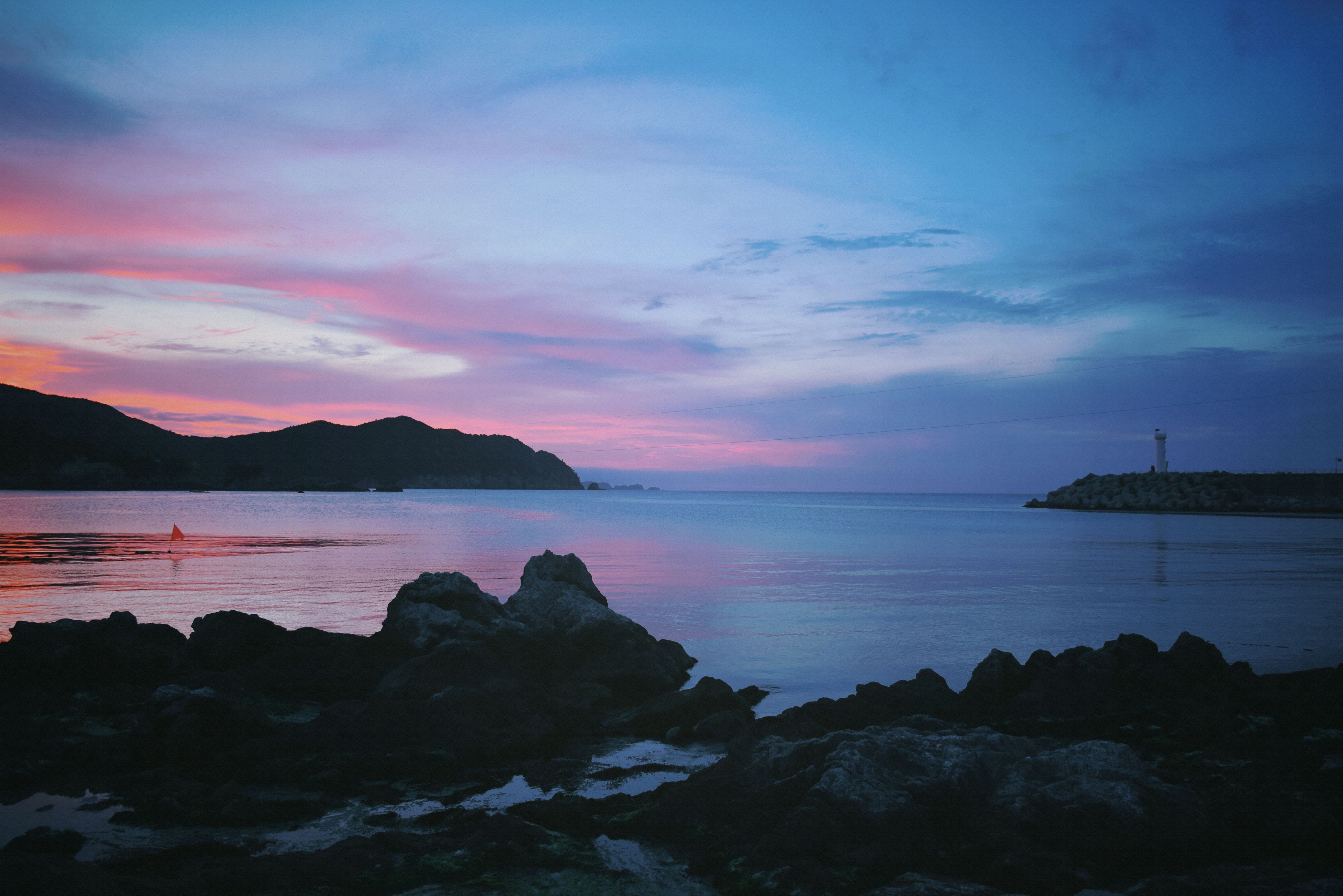 Photo of a Seacoast · Free Stock Photo