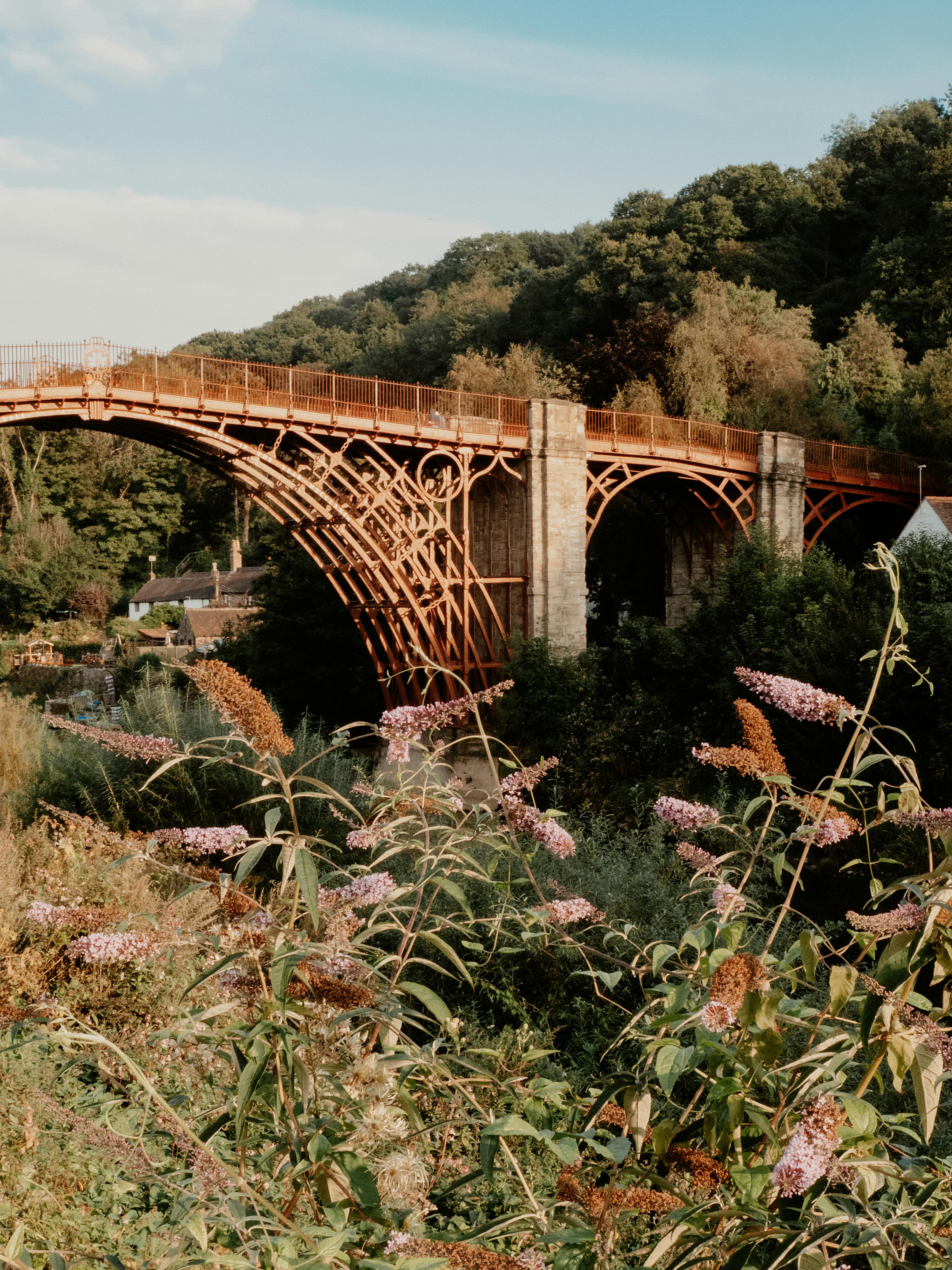 The Iron Bridge Over the River Severn in Shropshire, England · Free ...