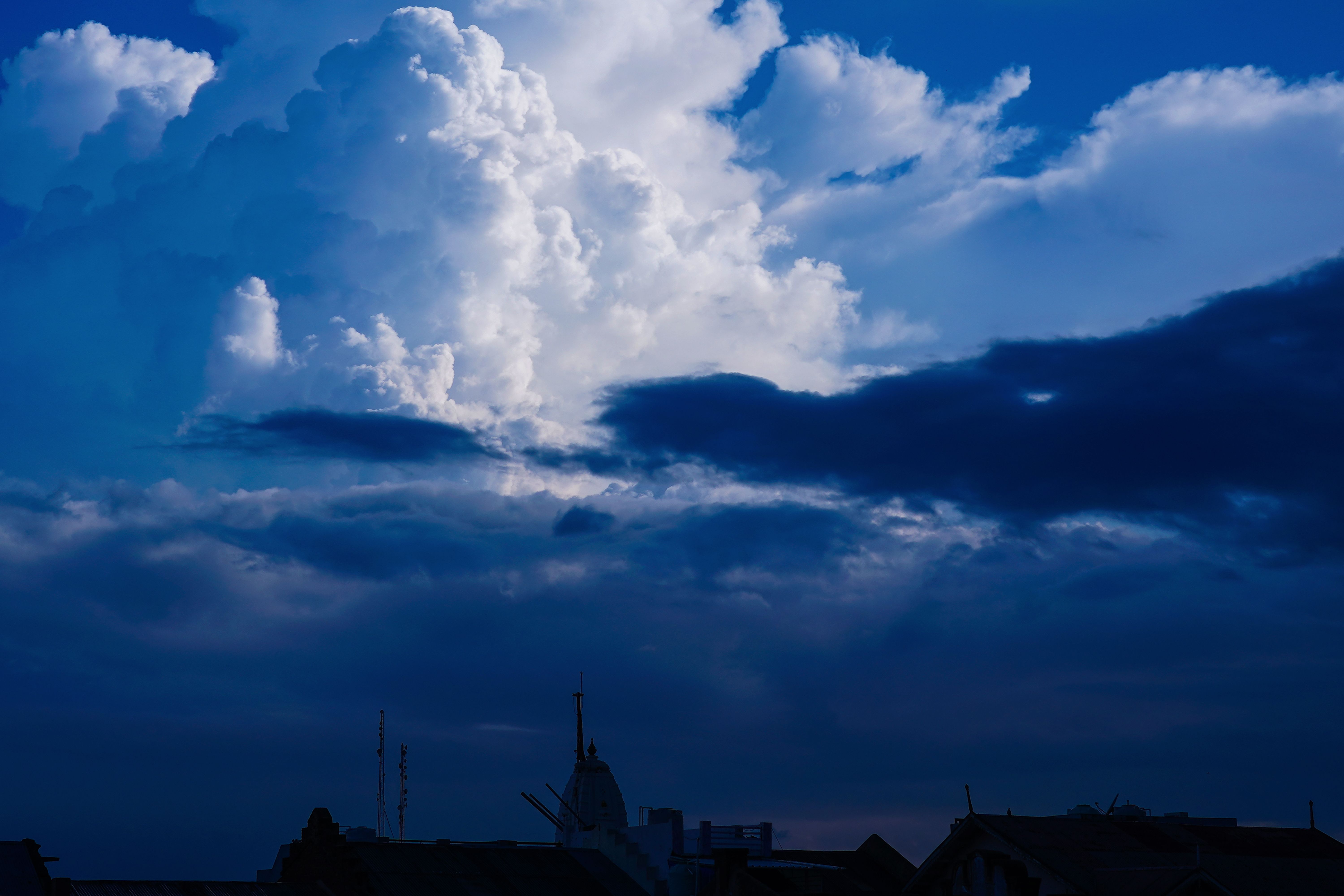 Low Lying Clouds Photos, Download The BEST Free Low Lying Clouds Stock ...