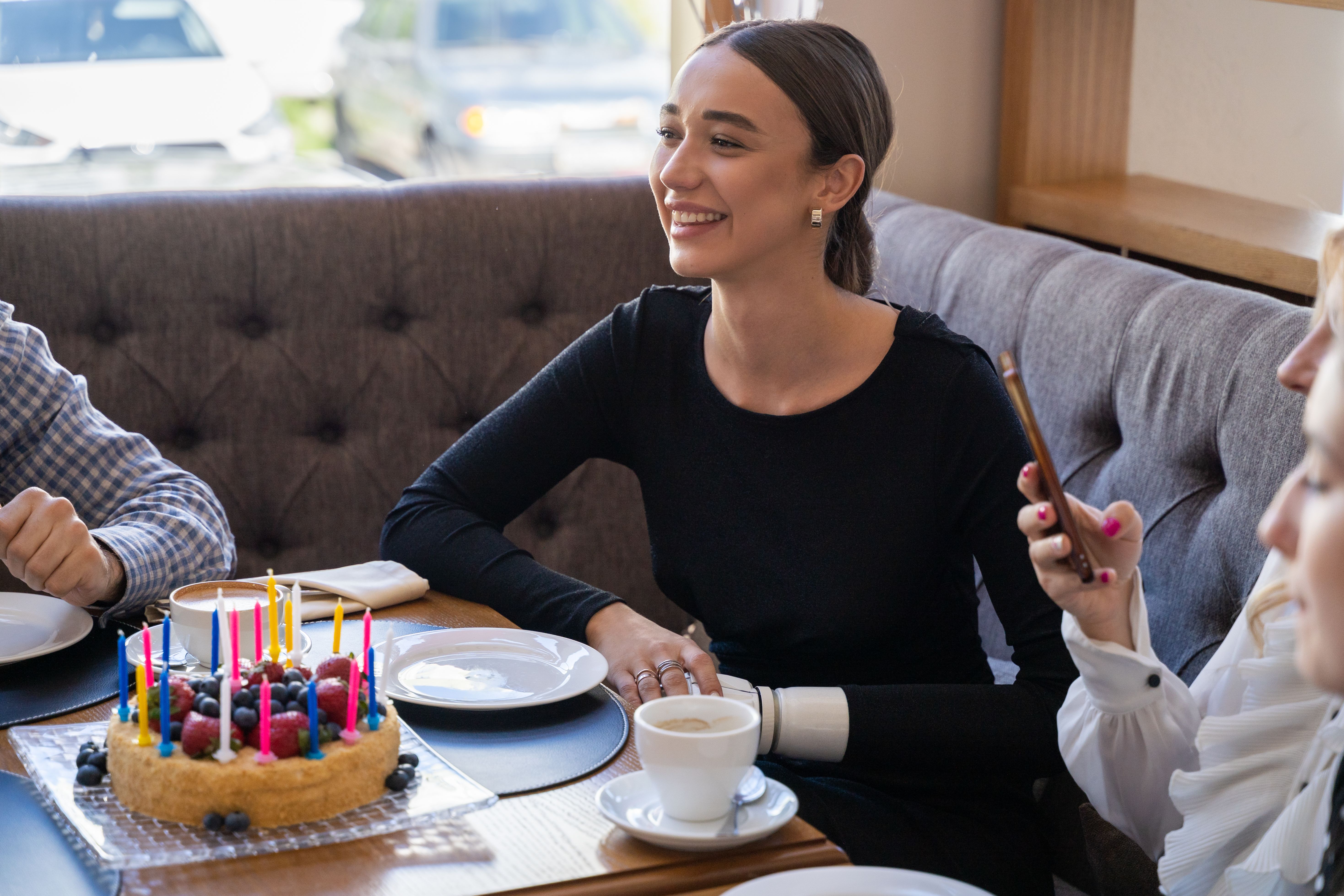 Birthday Cafe Photos, Download The BEST Free Birthday Cafe Stock Photos ...