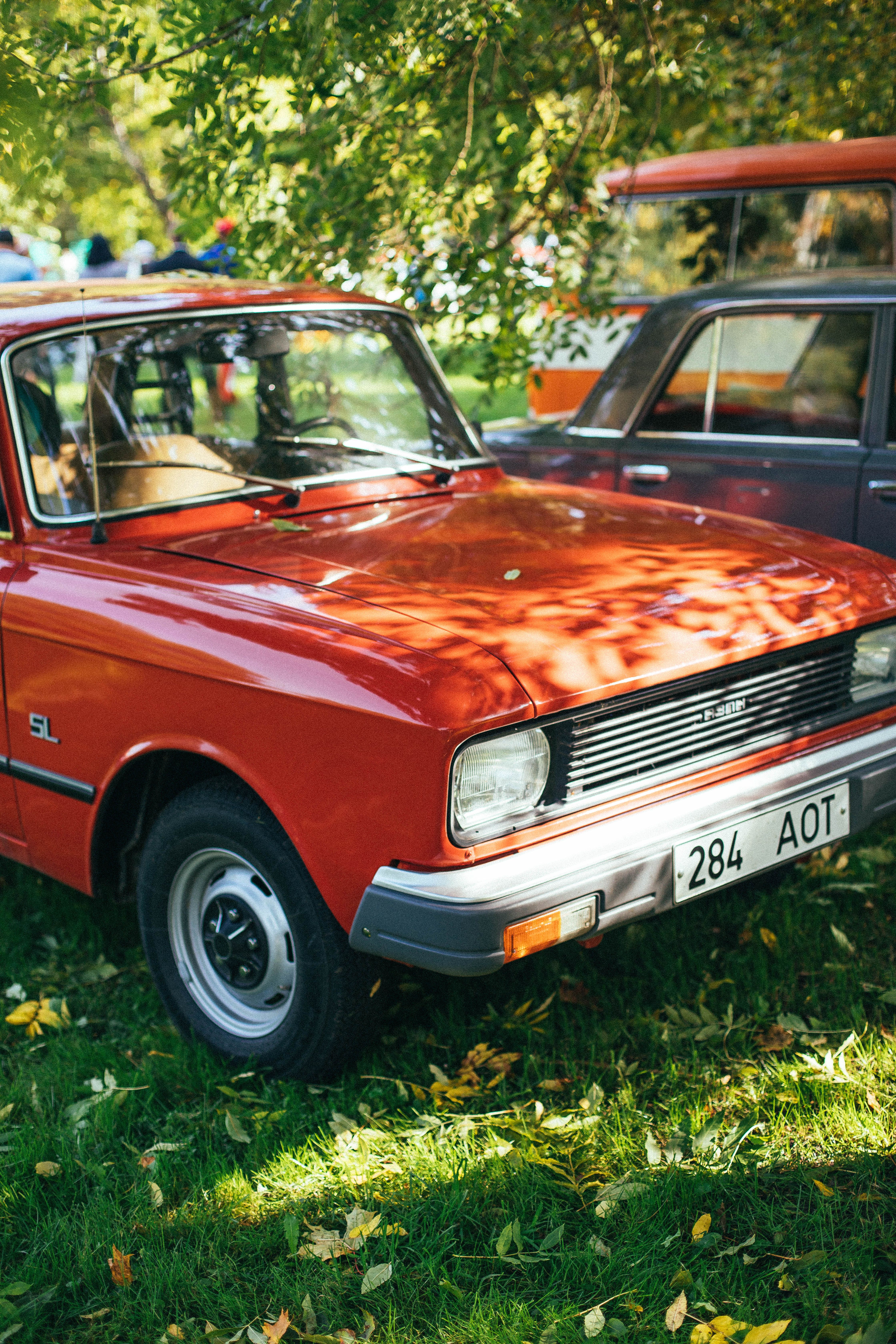 Red and White Vintage Car · Free Stock Photo