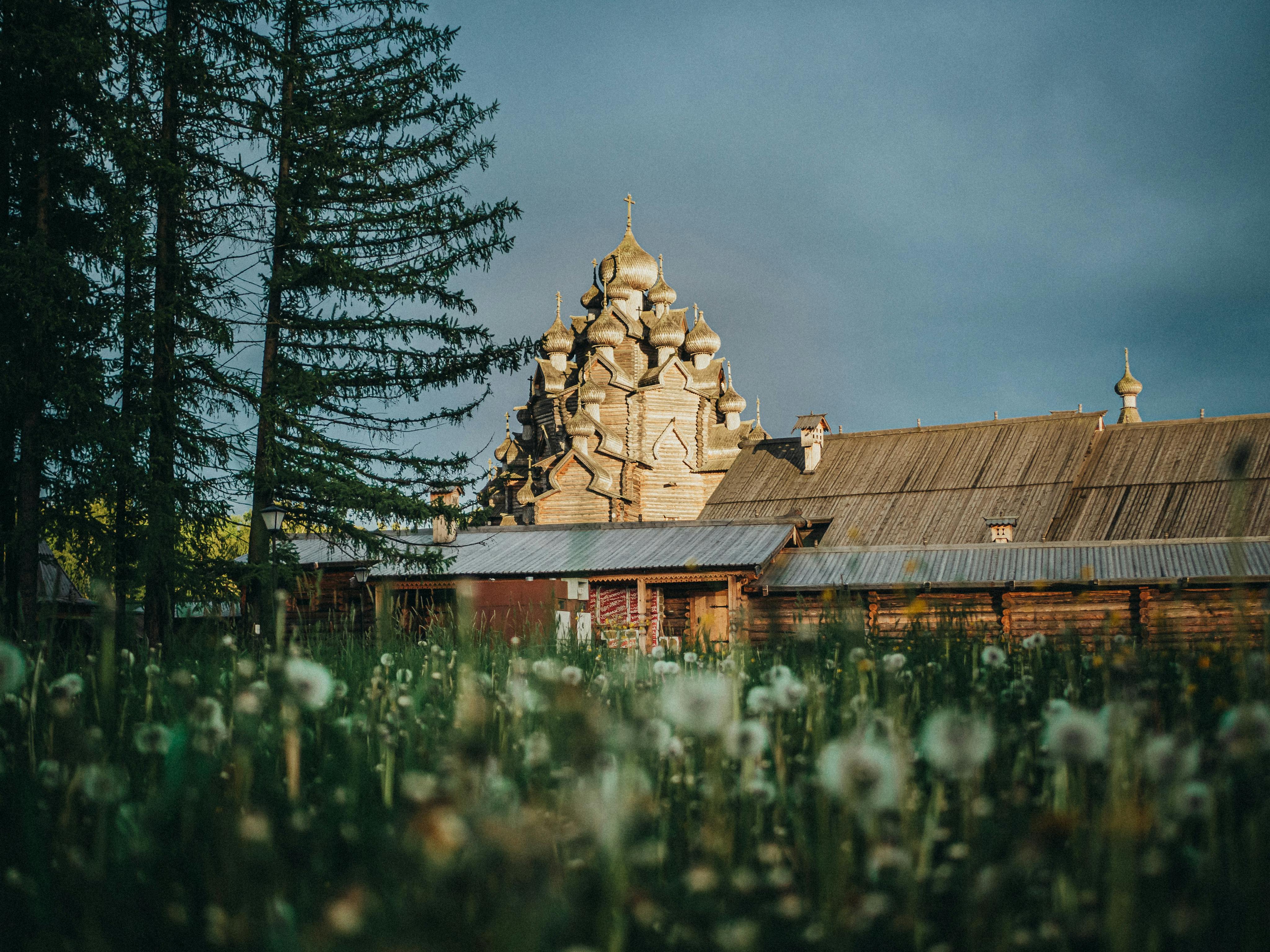 A Building on an Island · Free Stock Photo