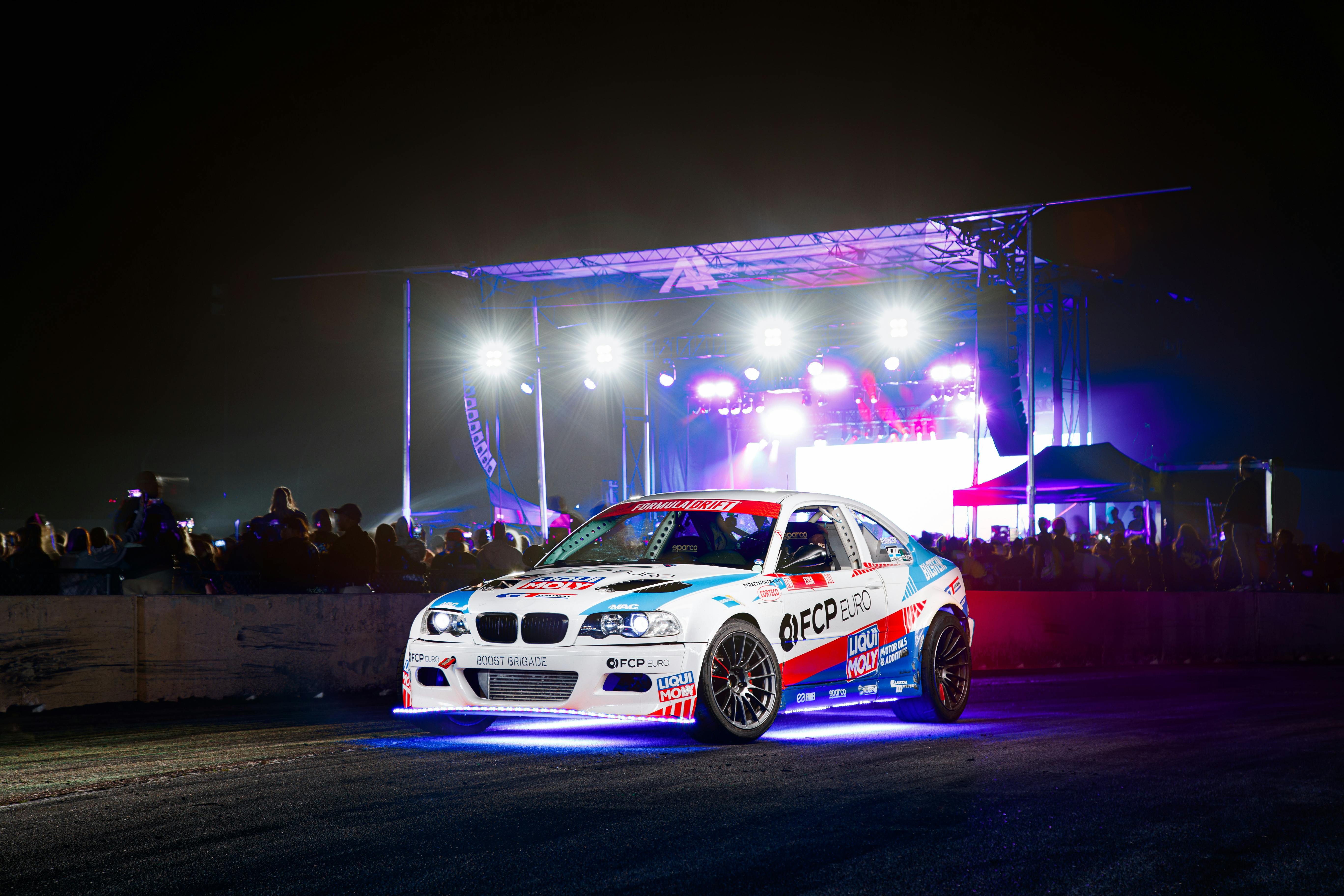 Race Car on the Road · Free Stock Photo