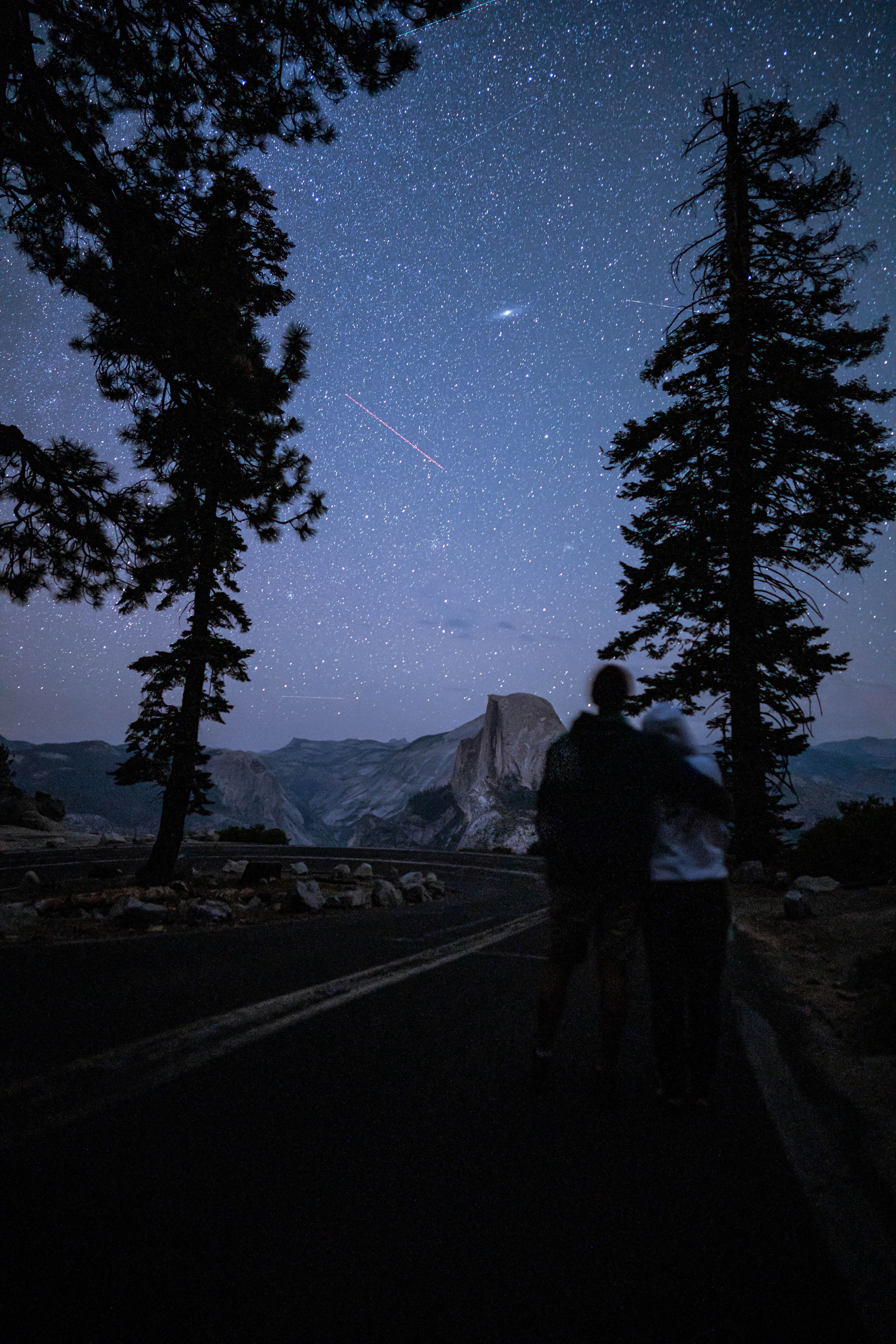 Couple Watching the Stars in the Sky · Free Stock Photo