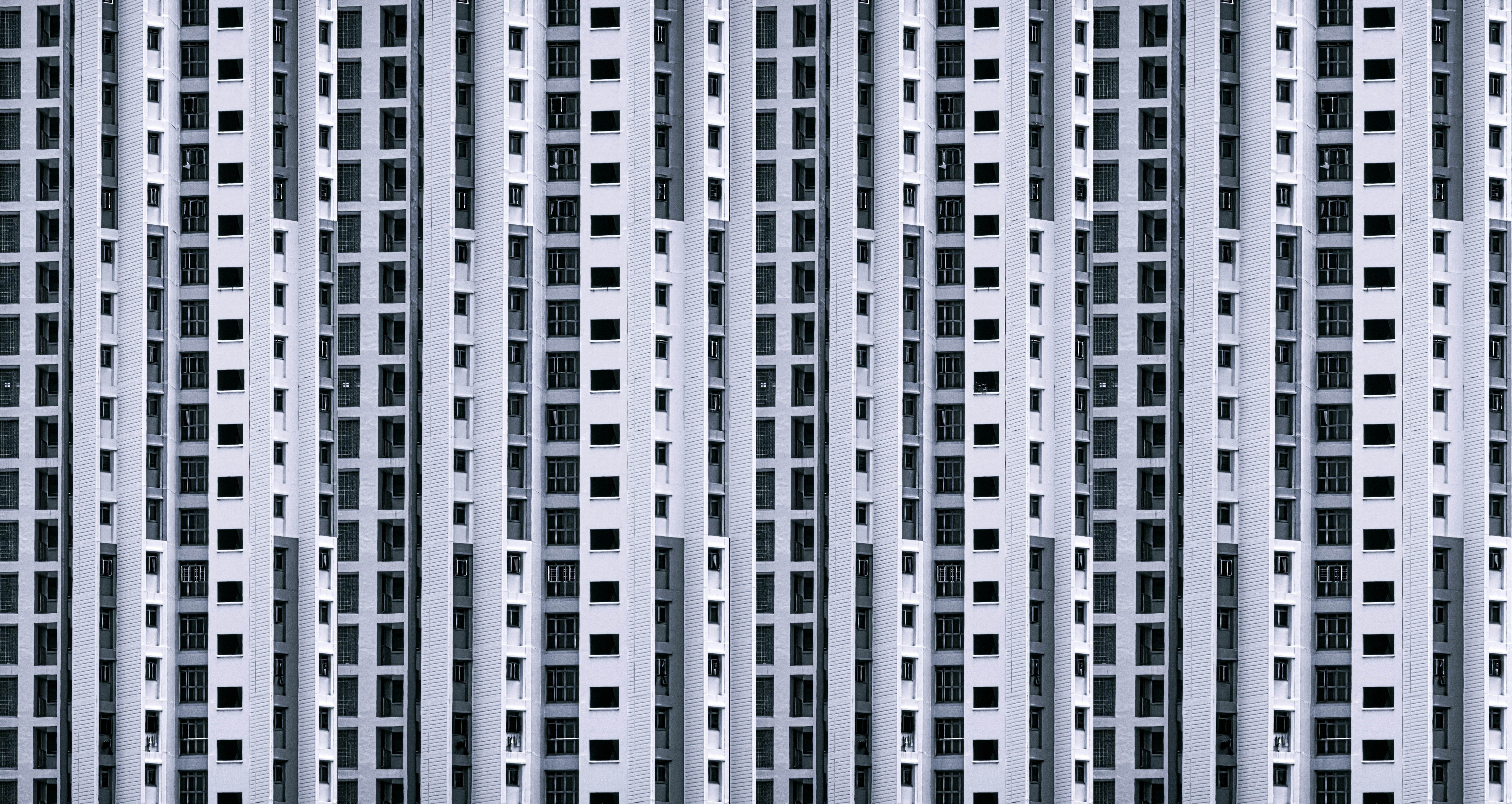 White Apartment Buildings · Free Stock Photo