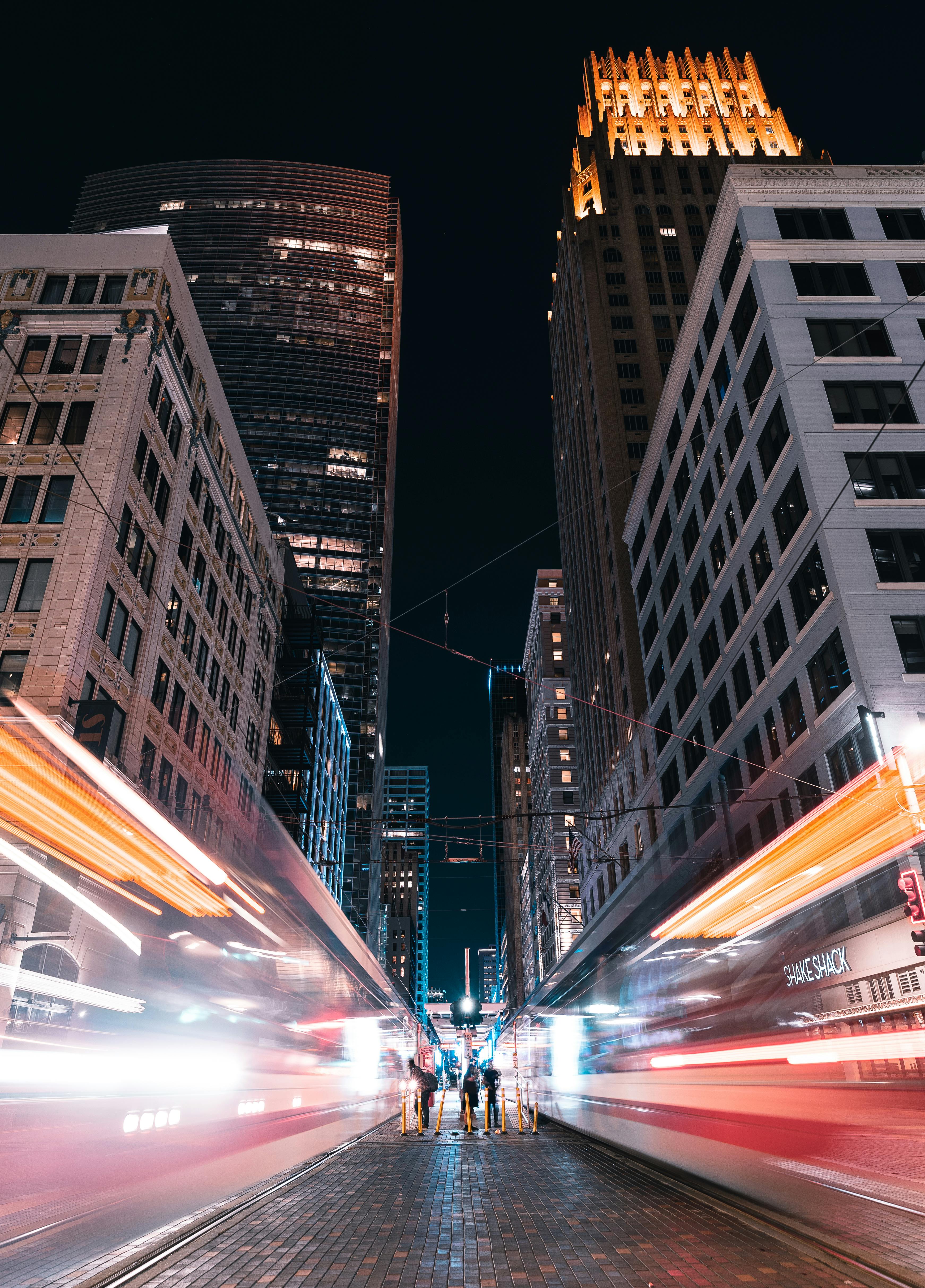 People in the Center of the Road · Free Stock Photo