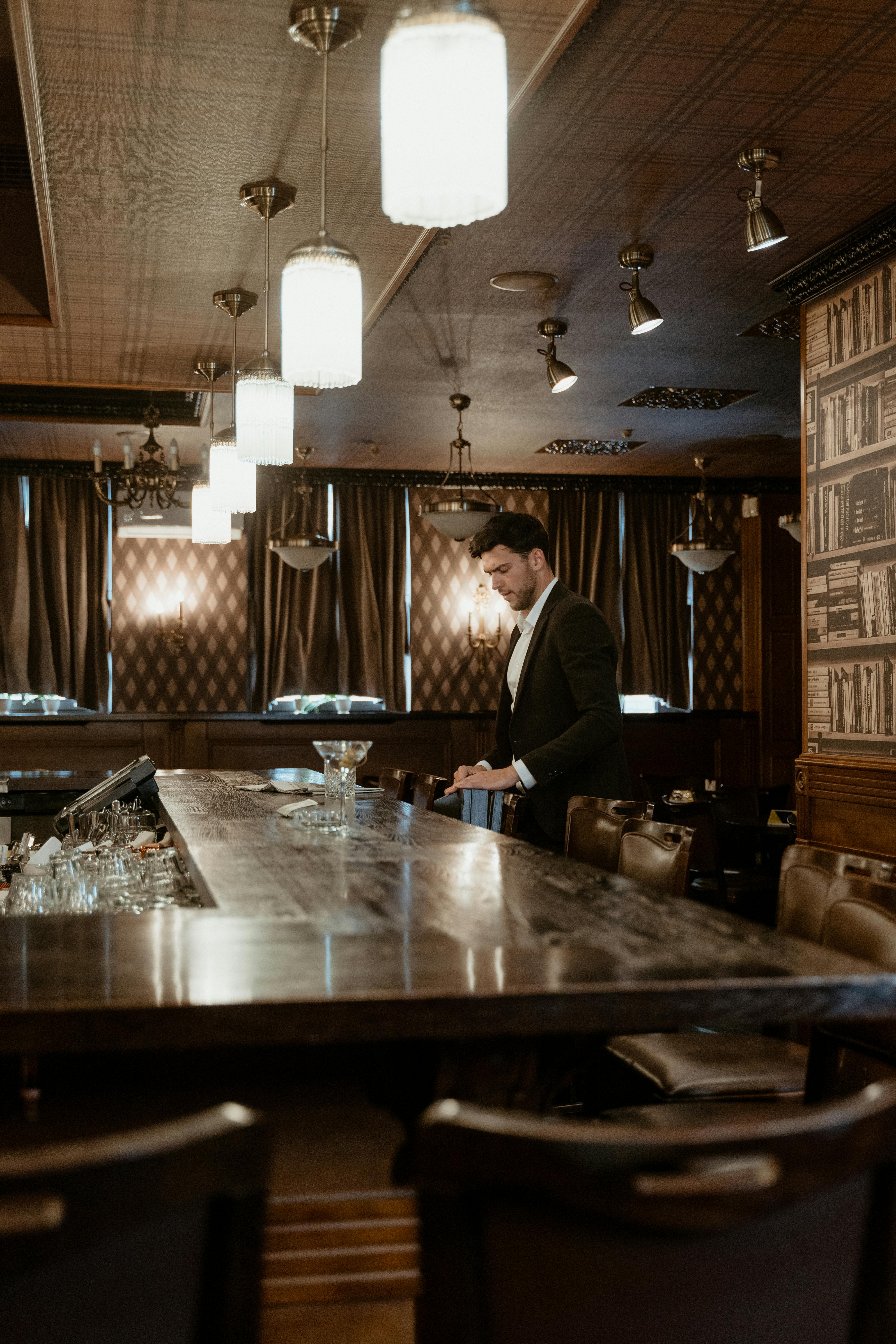 Lonely Men At A Bar Photos, Download The BEST Free Lonely Men At A Bar ...