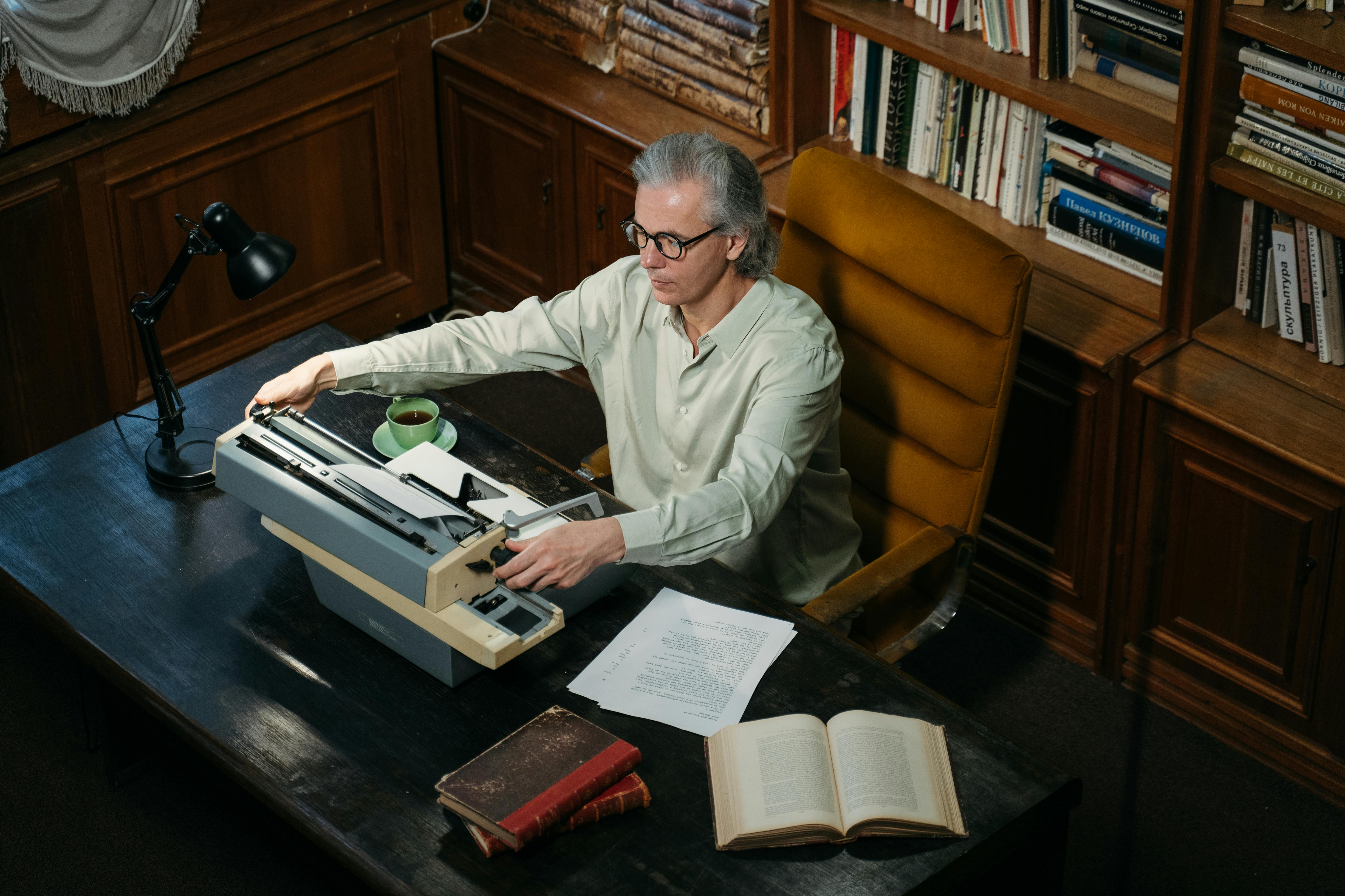 Typing Reference Photos, Download The BEST Free Typing Reference Stock ...