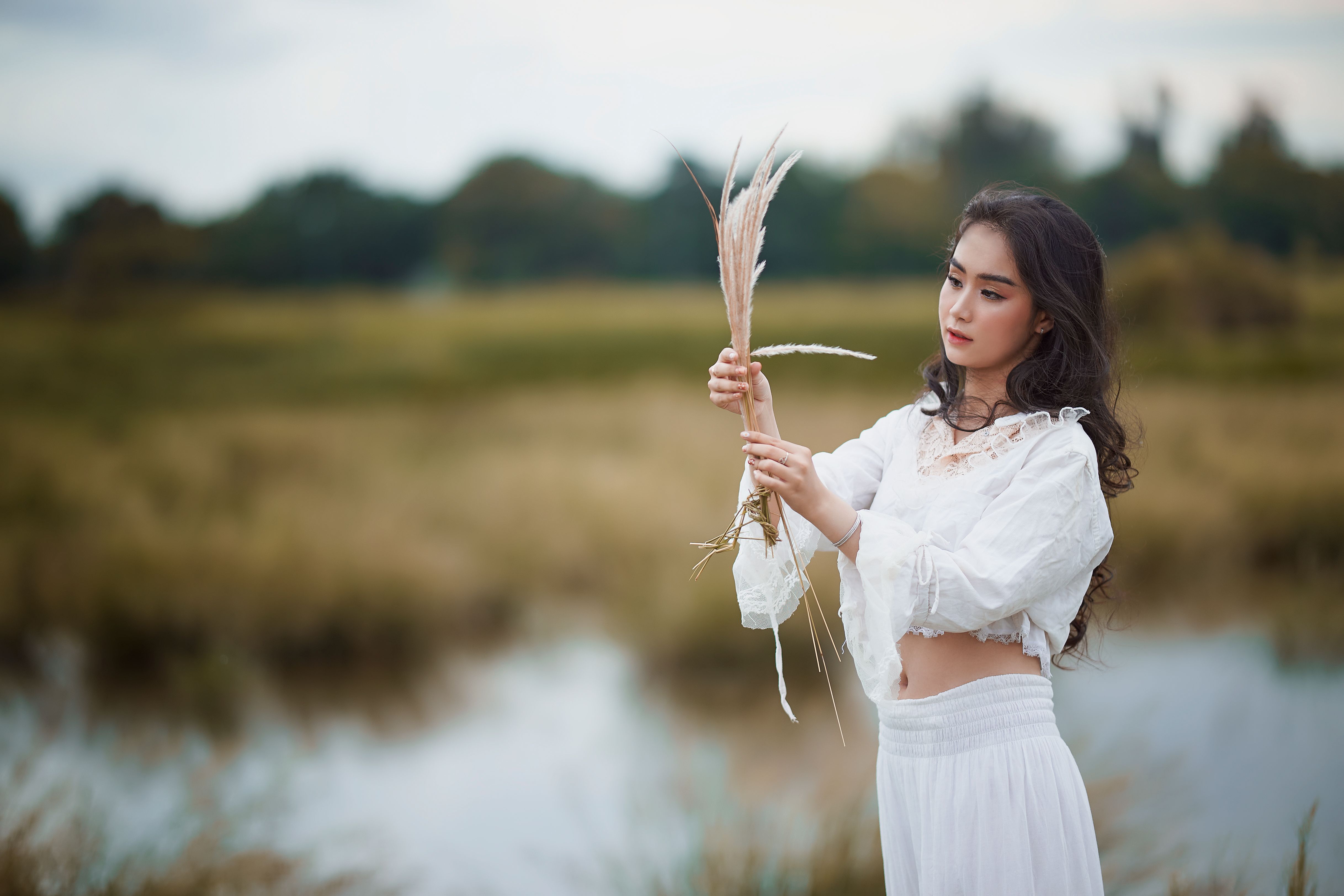 Woman Wallpaper Photos, Download The BEST Free Woman Wallpaper Stock ...