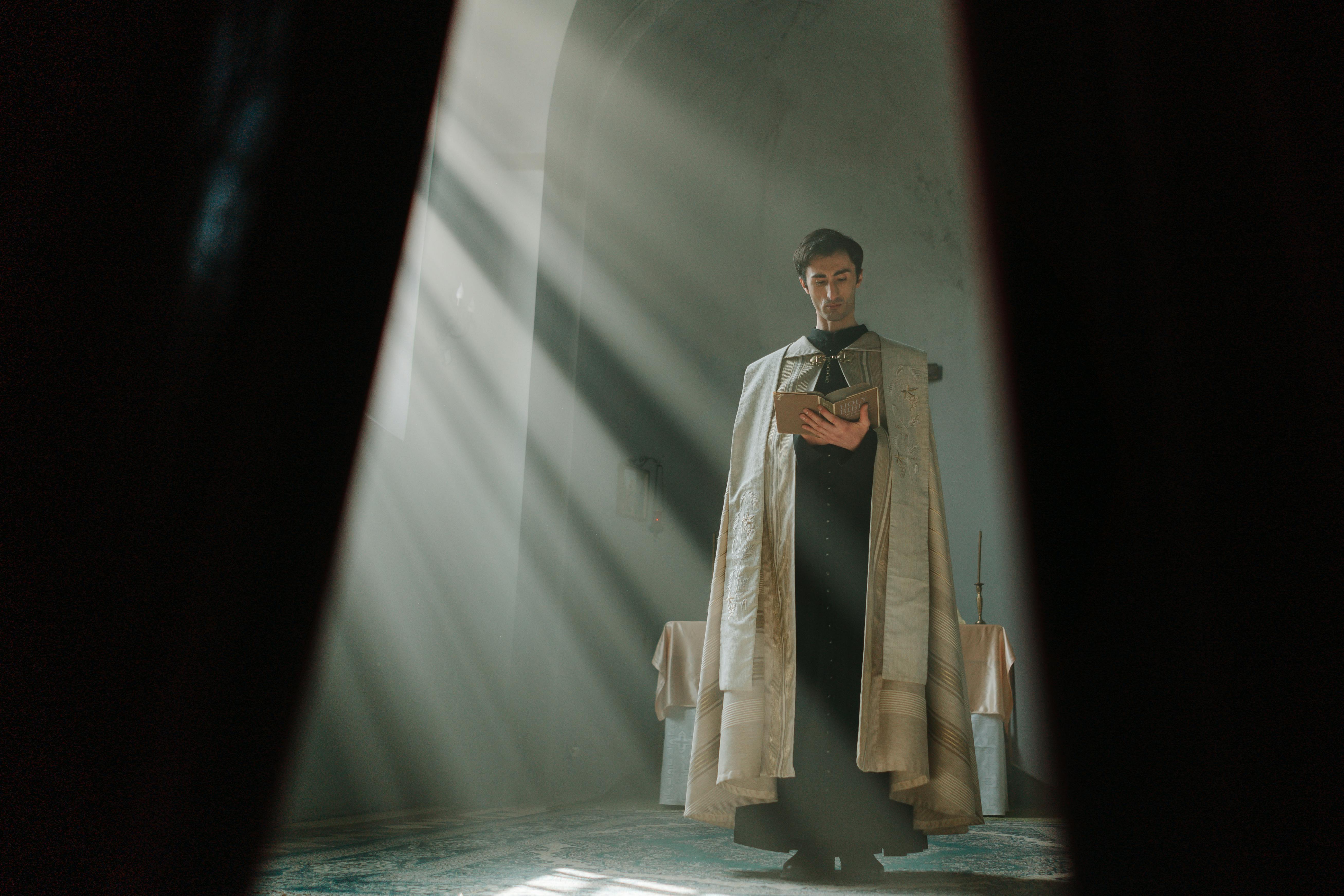 Catholic Concluding Rites Photos, Download The BEST Free Catholic ...